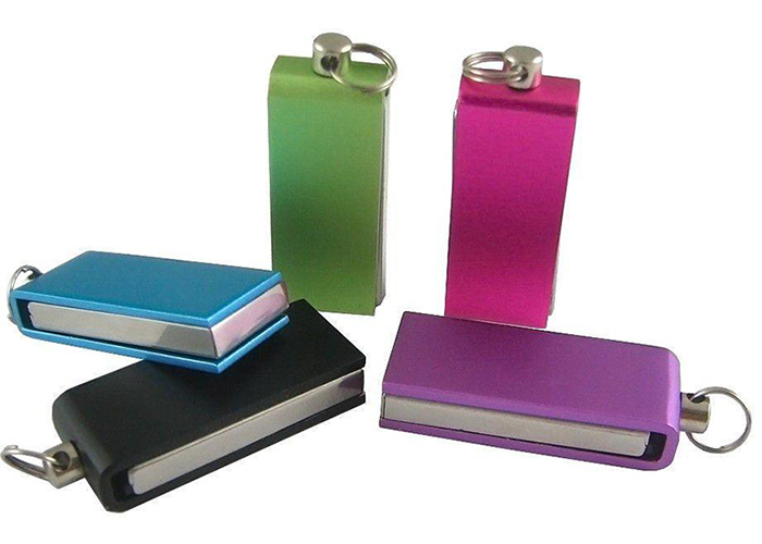Boost Your Brand with Promotional Items: A How-To Guide | Lien Design