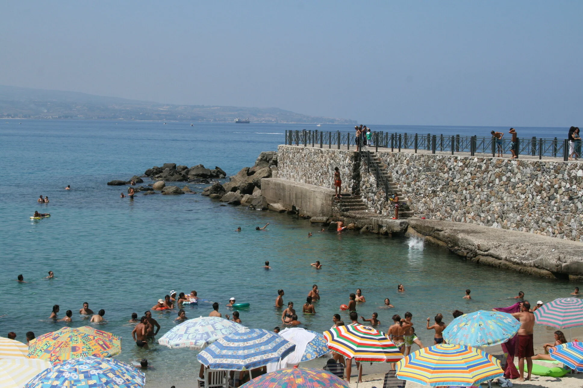 Palazzo Pizzo - About Pizzo - a guide book for Pizzo compiled for our ...