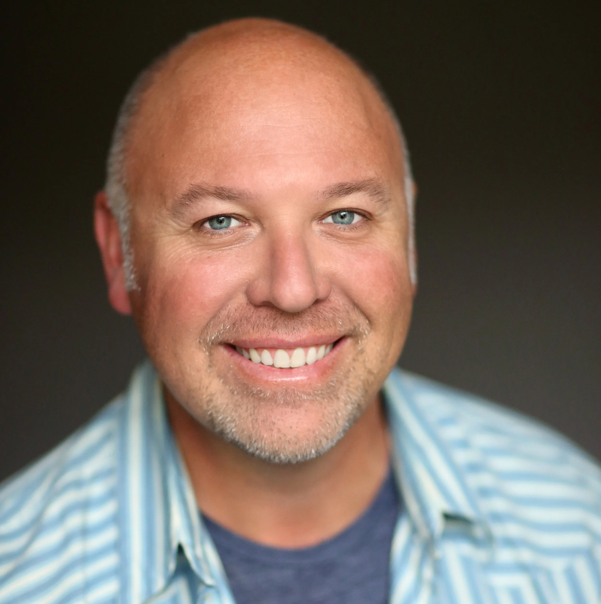 Brook Todd Photographers - BIO Headshot photographer - Brook Todd