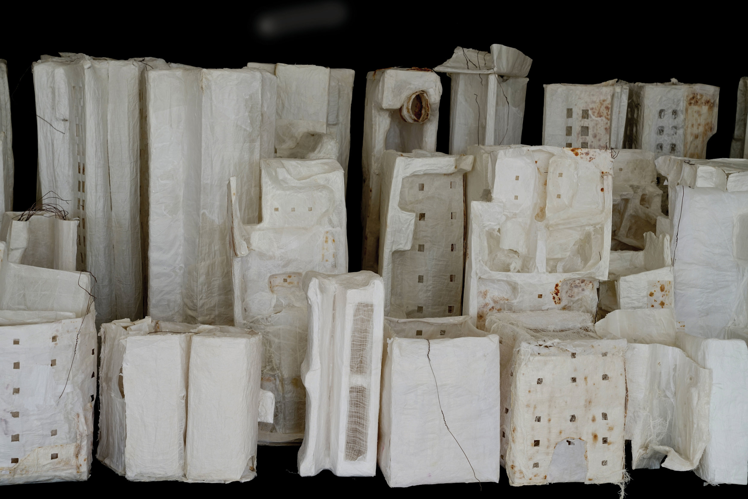 Azade Köker — Antikalar.com