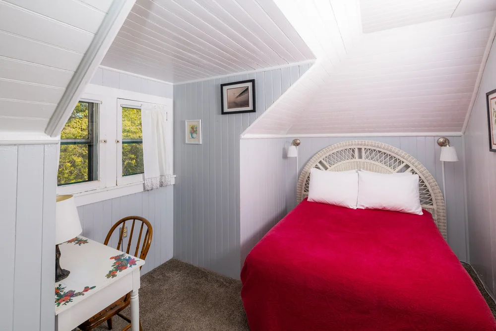 Small Point Bed & Breakfast-Accommodations