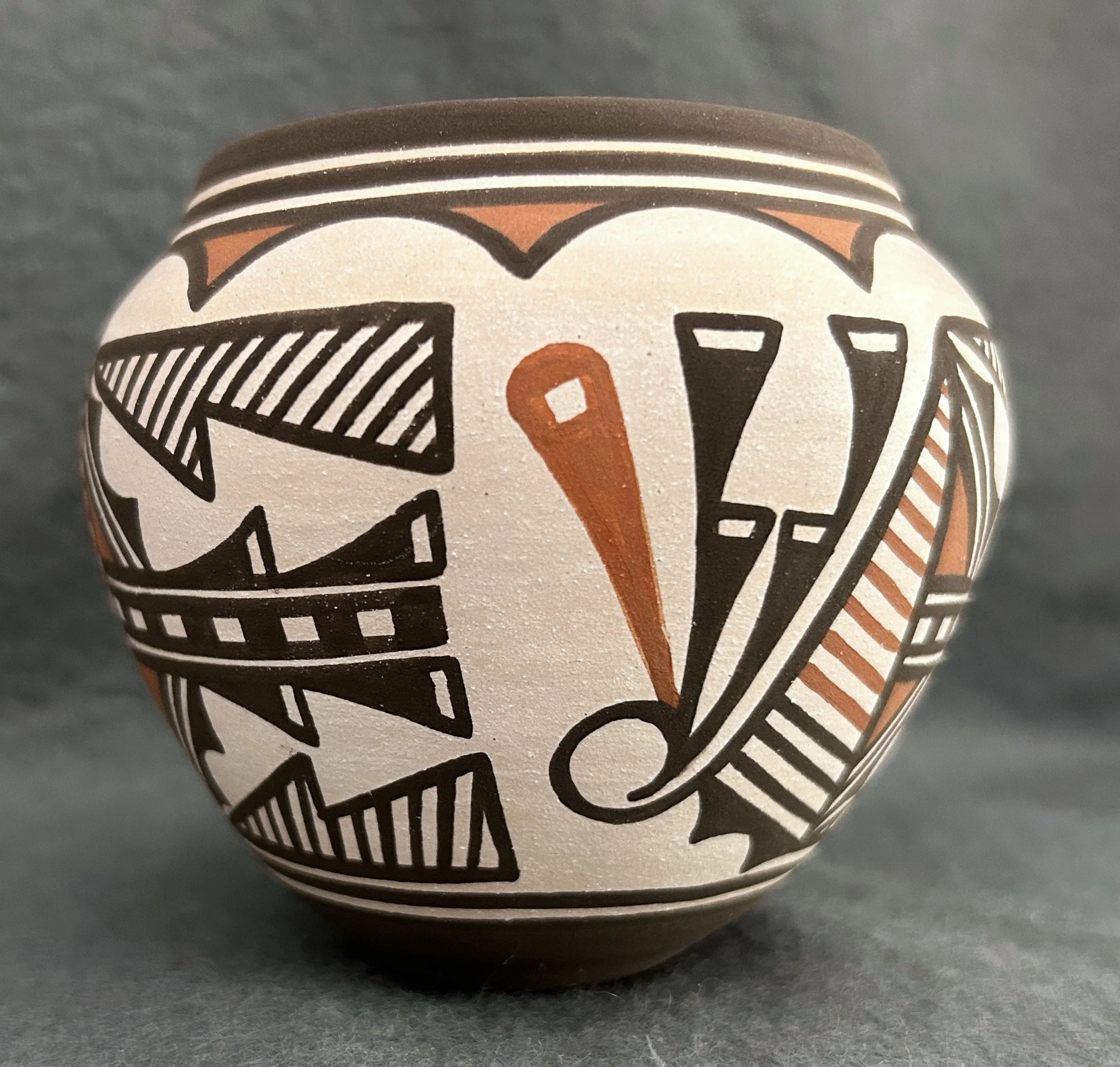 Zuni pottery — Bahti Indian Arts