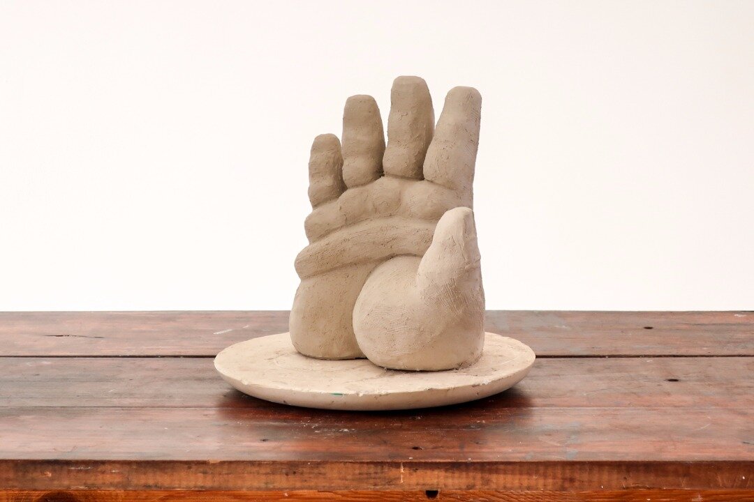 9 sculptures fell in a forest — Enrique Polanco