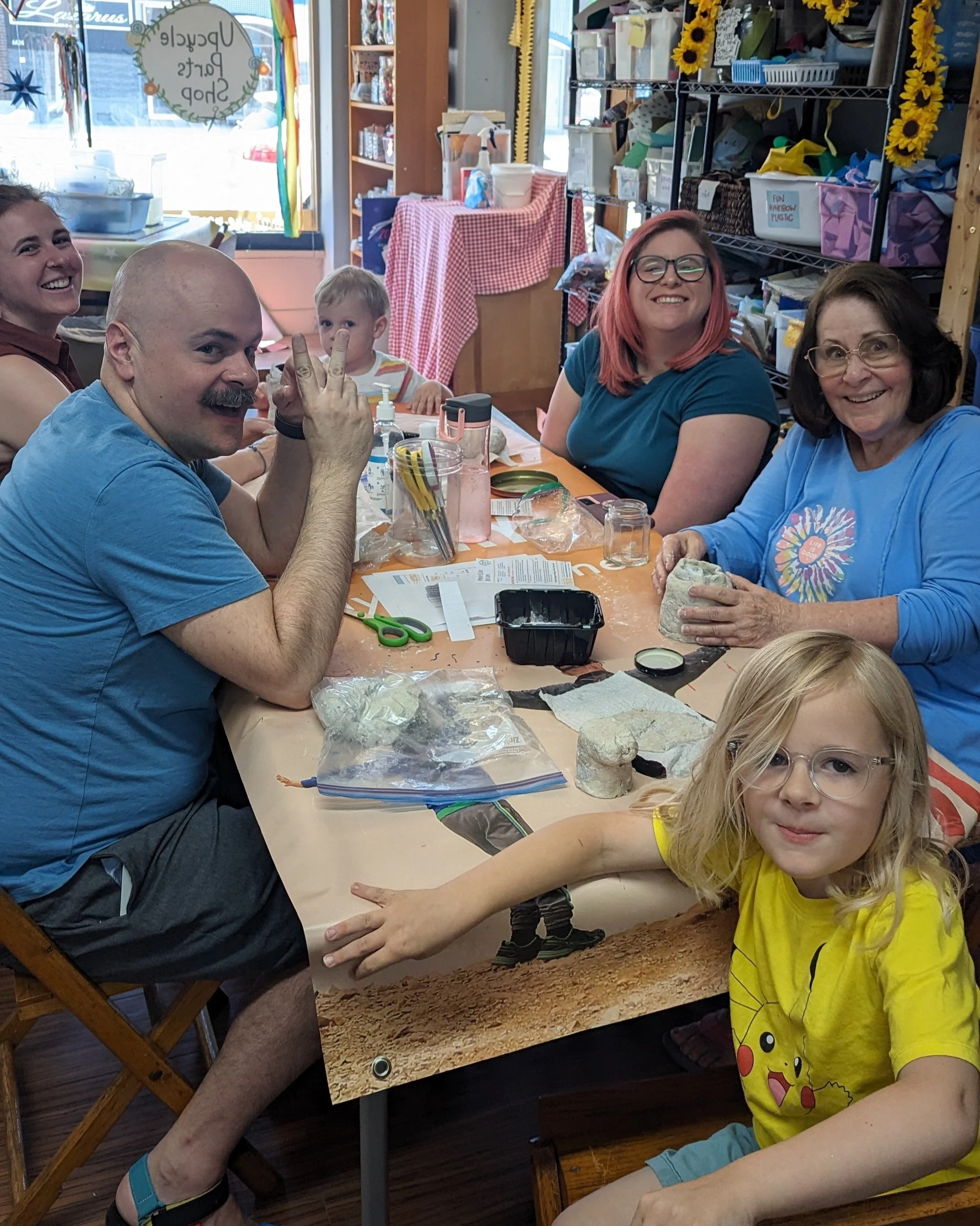 Craft Café — Upcycle Parts Shop