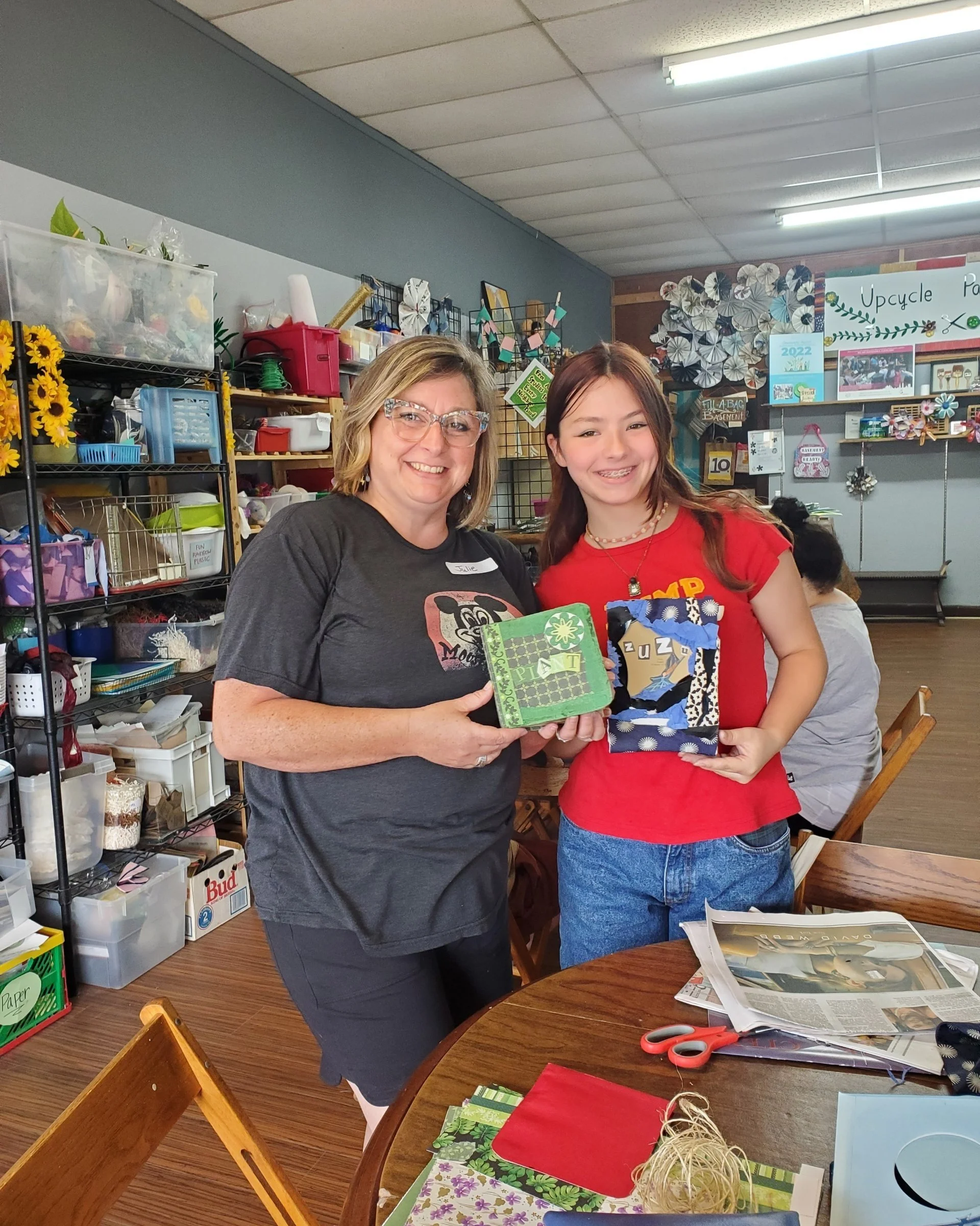Craft Café — Upcycle Parts Shop