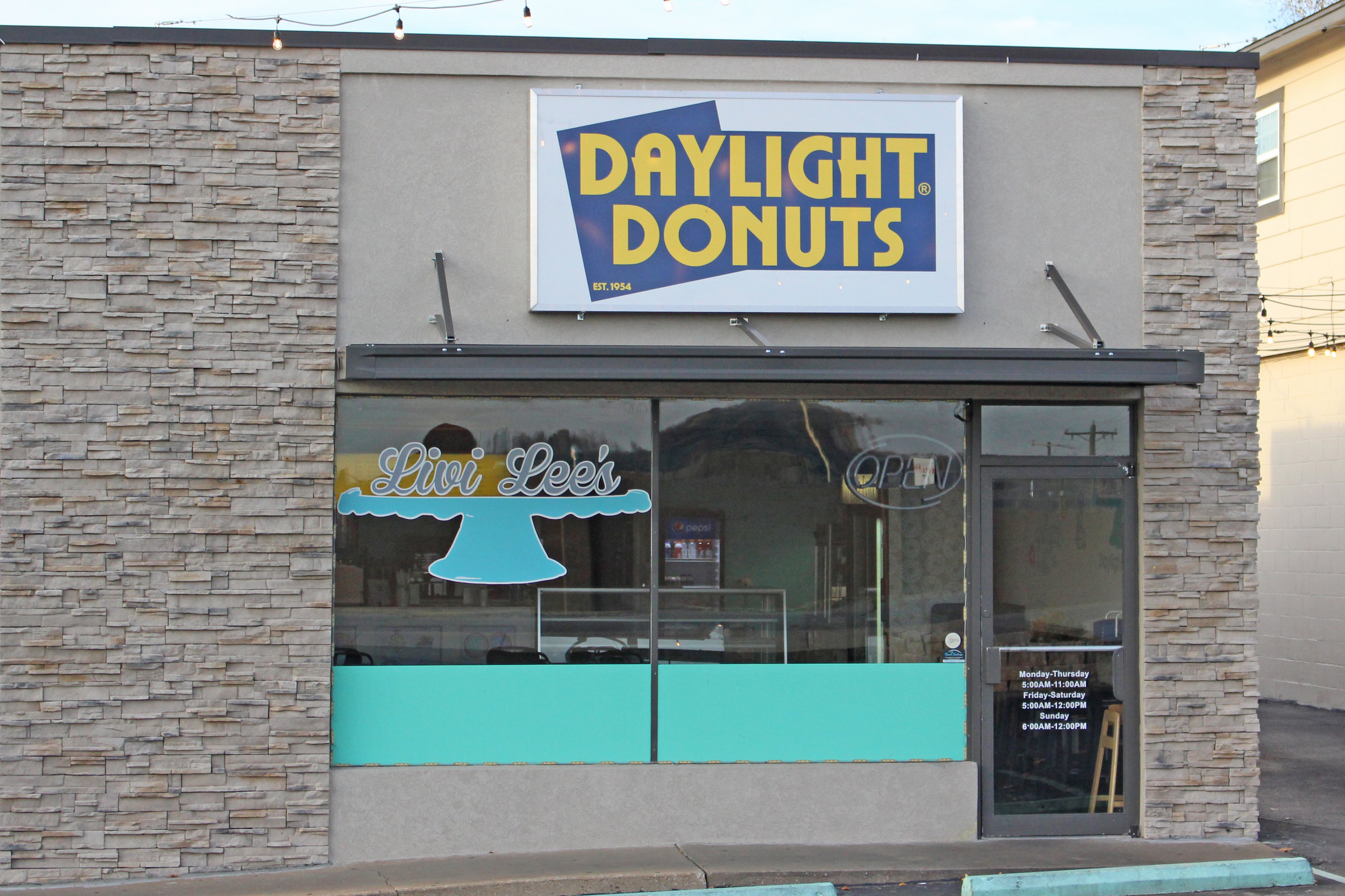 Sand Springs Restaurants — Sandite Pride News