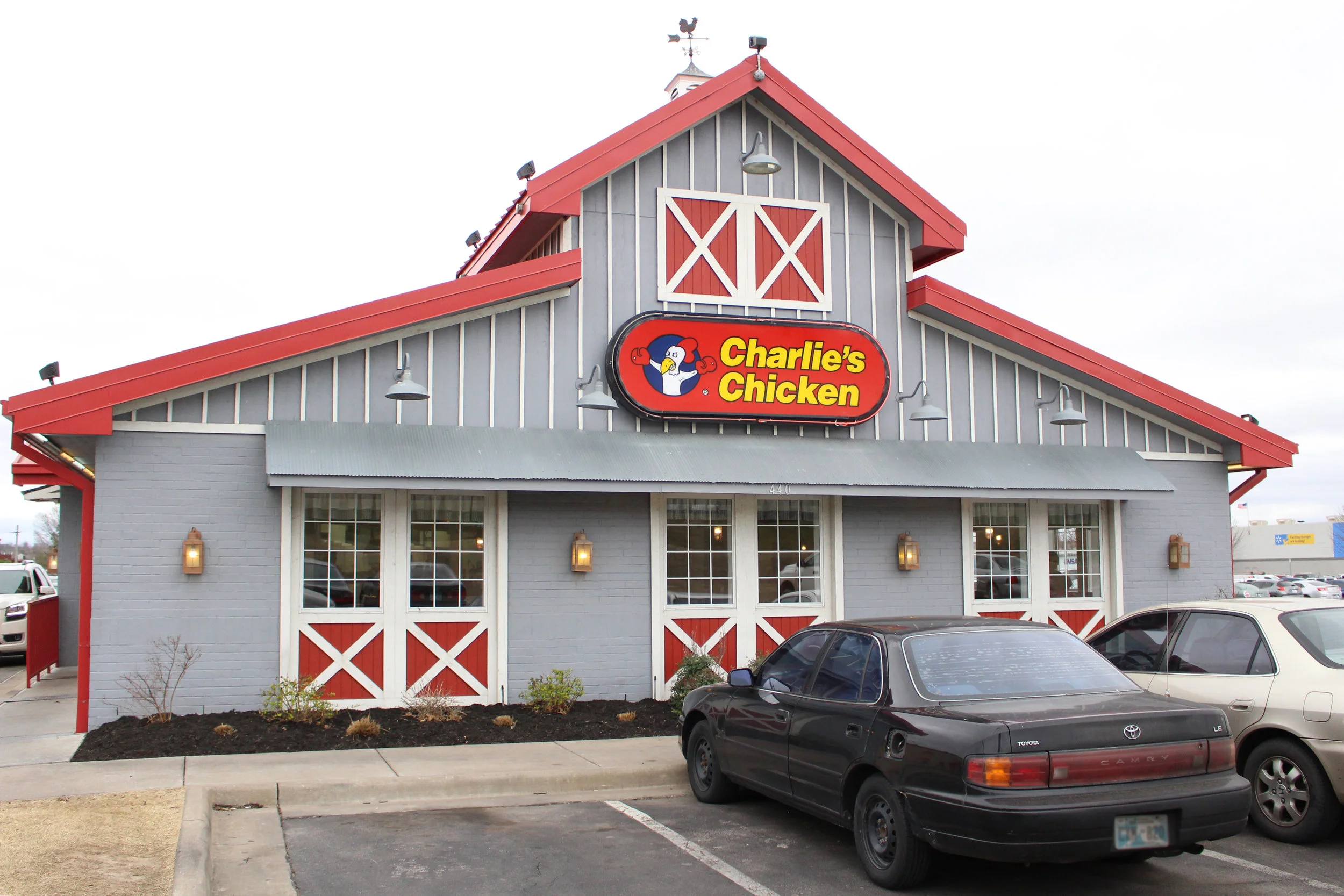 Sand Springs Restaurants — Sandite Pride News
