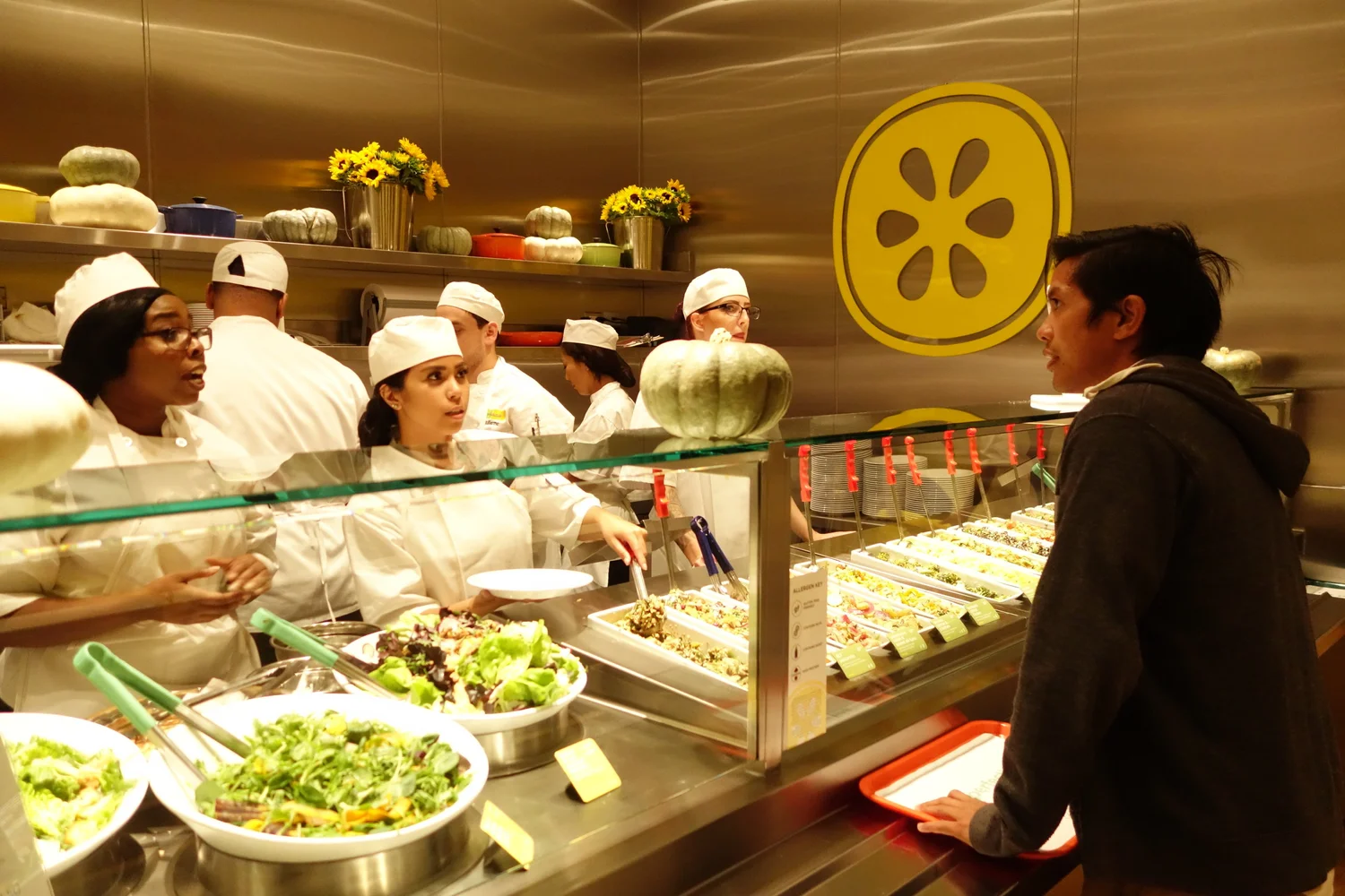 Los Angeles' Lemonade Restaurant Arrives in Walnut Creek, California ...