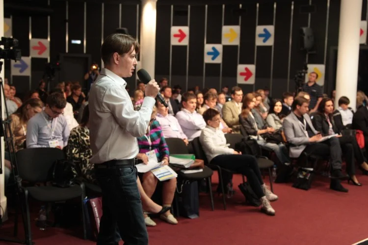 Организатор — MasterBrand school