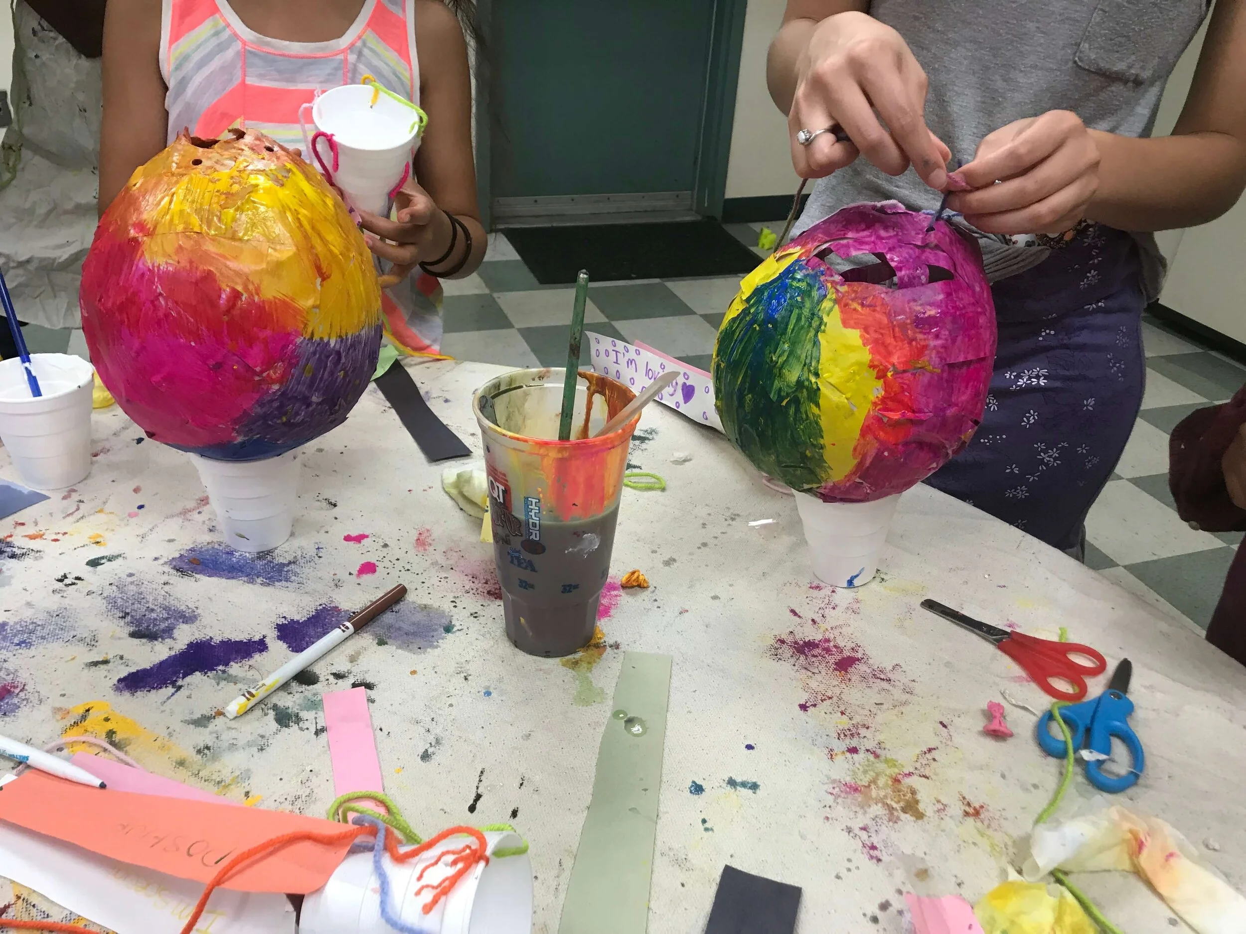Paper mache balloons with Camp Peace at the Women's Resource Center to ...