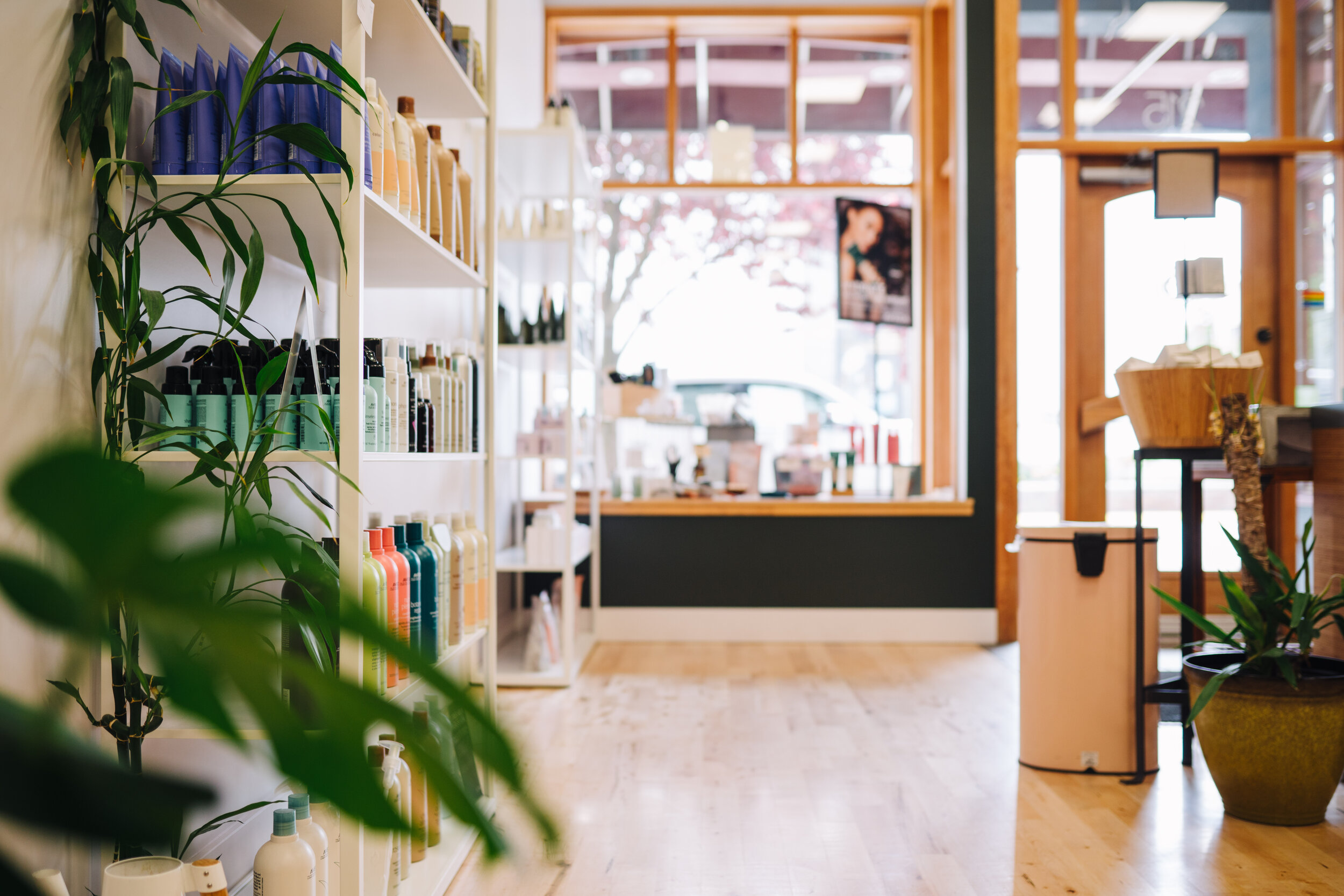 Birch & Lace Salon - Revelstoke