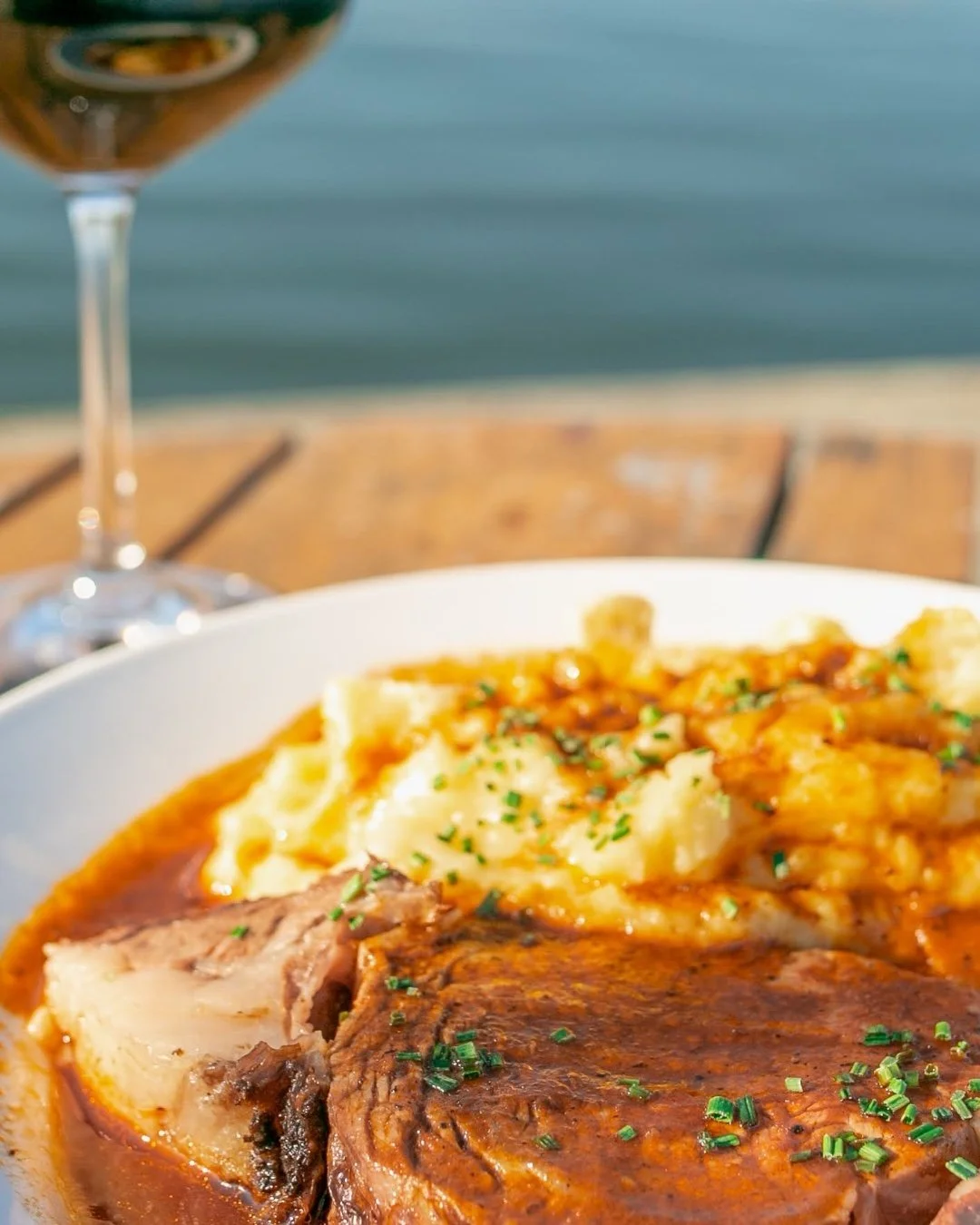 Lake Chalet — Oakland's Best Waterfront Restaurant