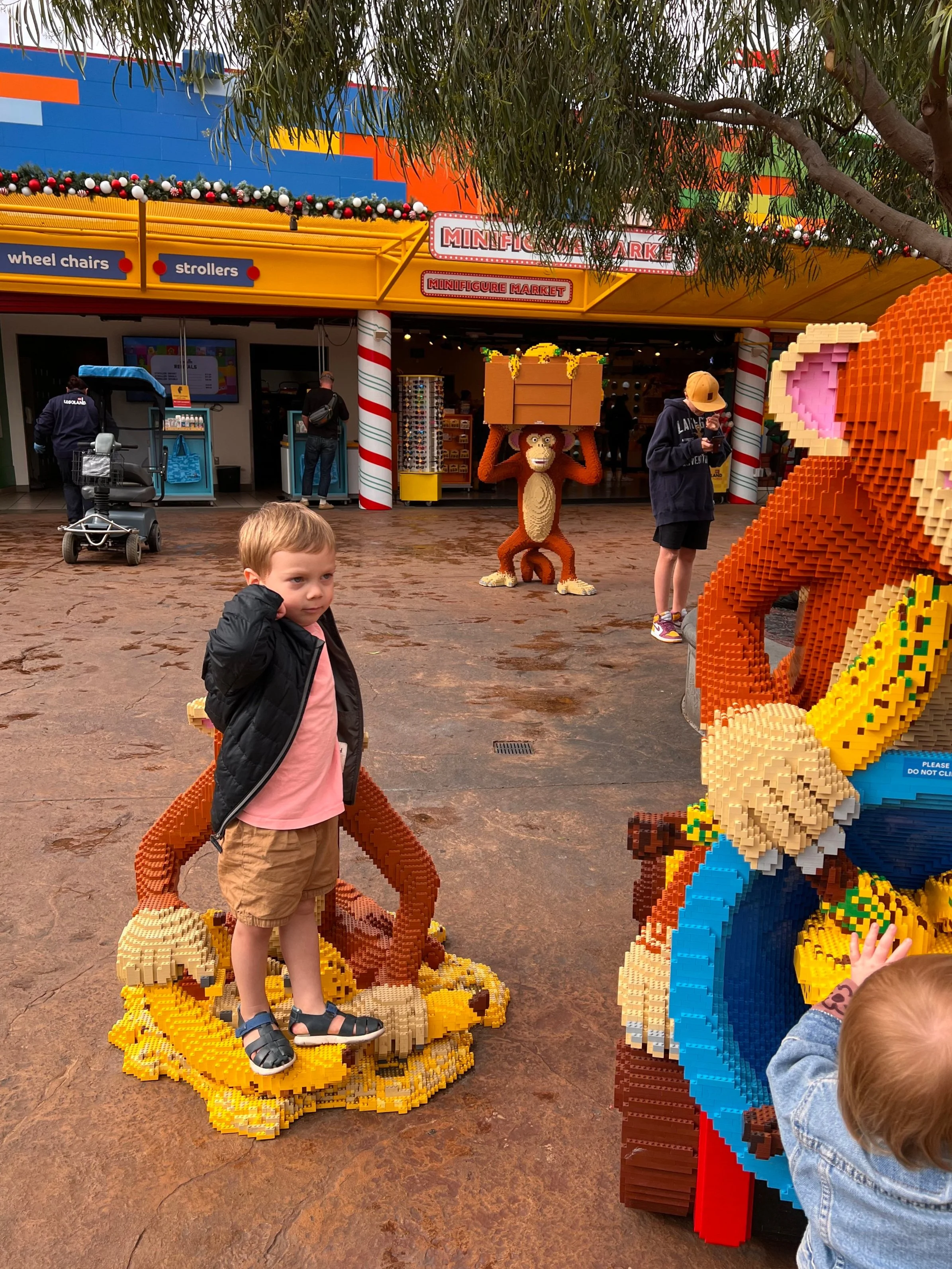 What is the best age for LEGOLAND? Photos and Discount Tickets! — Local ...