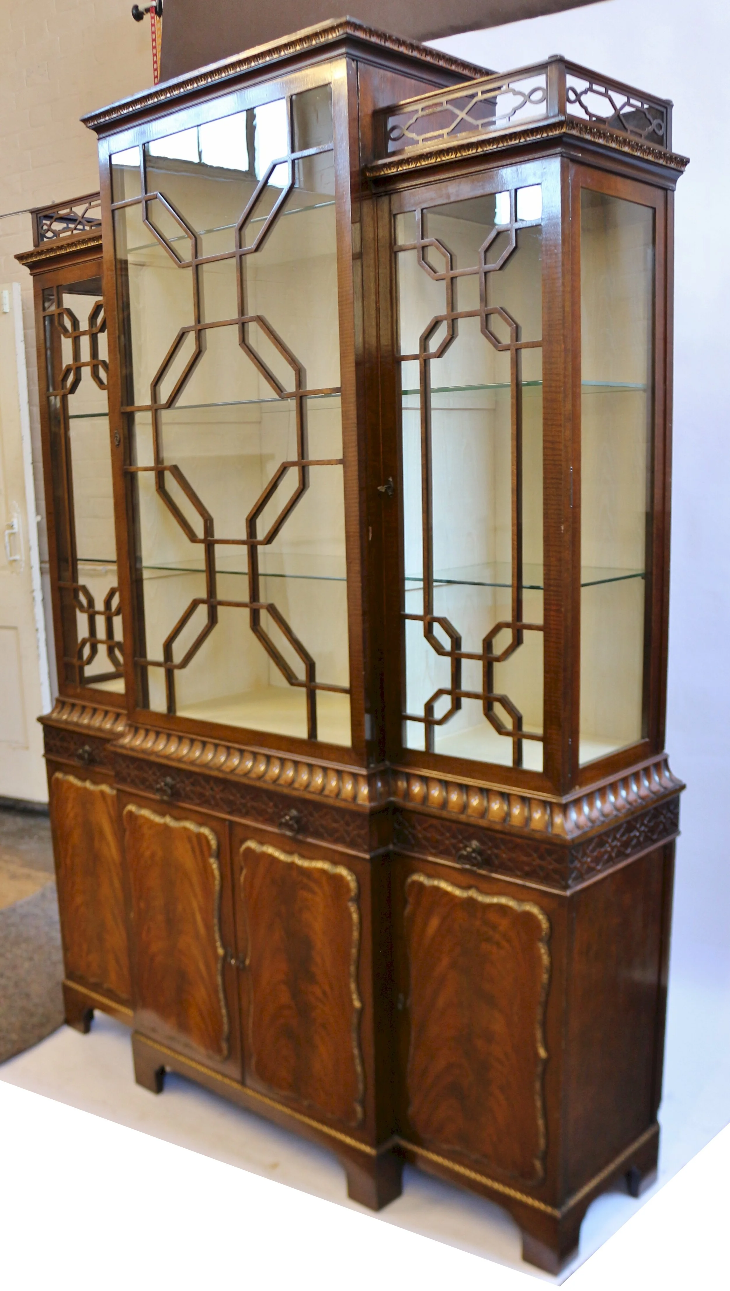 Chippendale Breakfront China Cabinet | Cabinets Matttroy