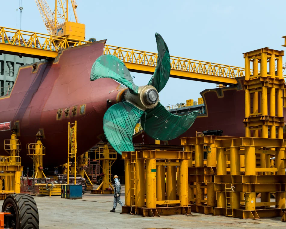 Building the Largest Ship In the World, South Korea — Alastair Philip Wiper