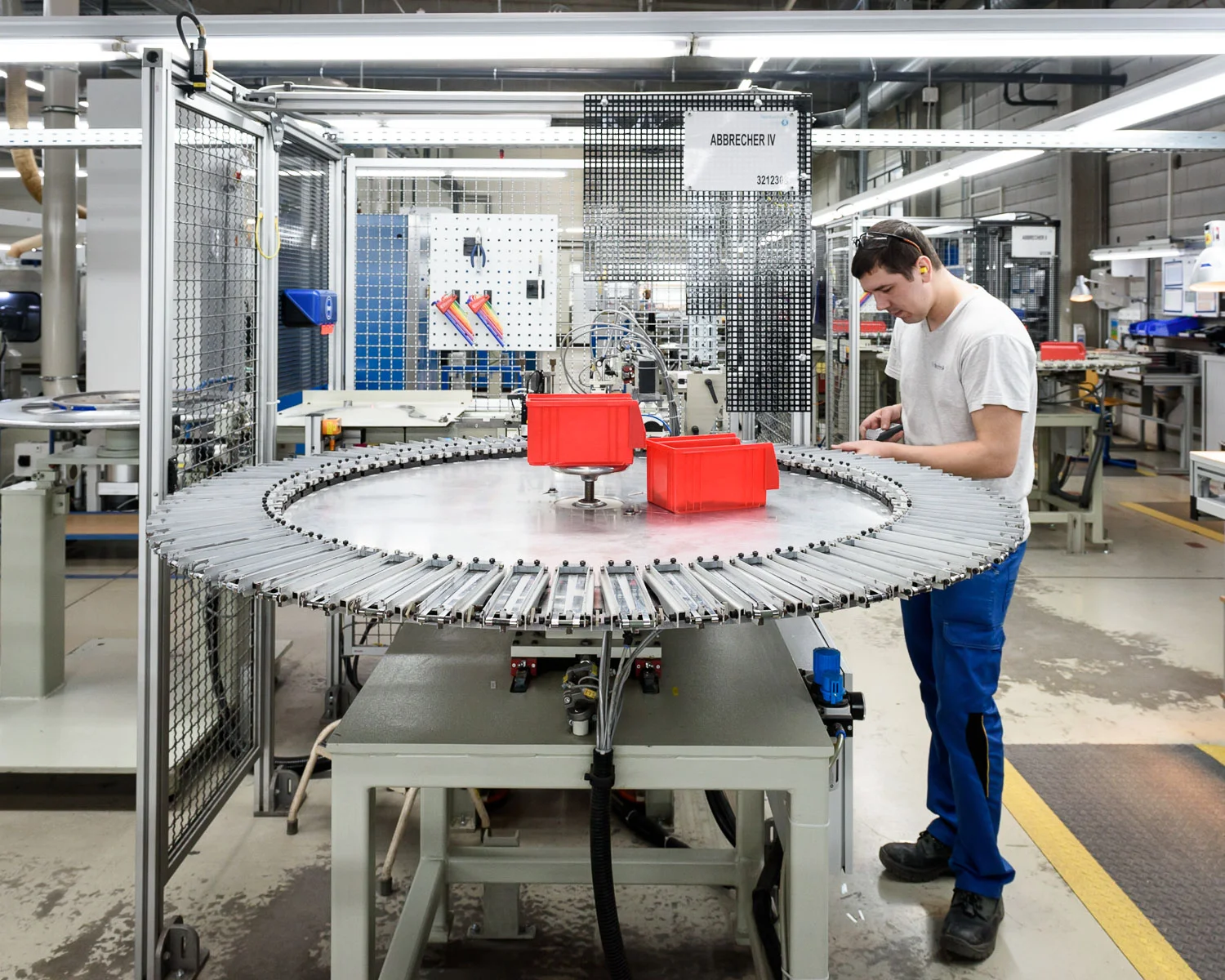 Harry's Razor Blade Factory, Germany — Alastair Philip Wiper