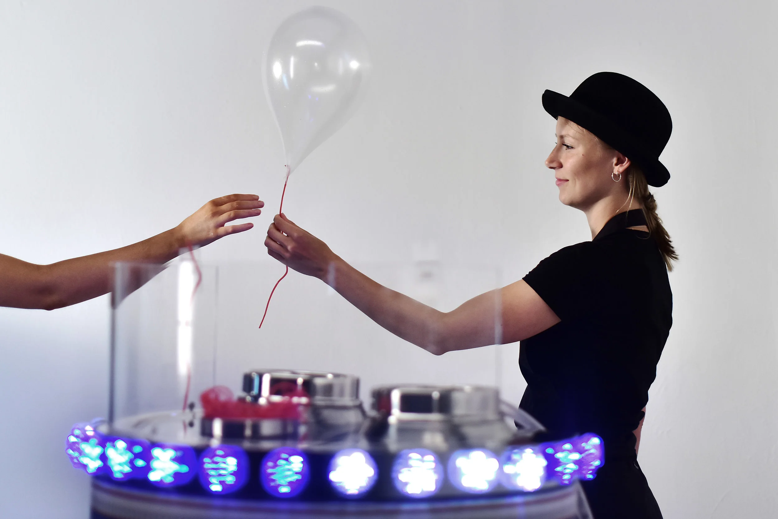 Edible Balloon Factory — Lick Me I'm Delicious | Incredible Edible ...