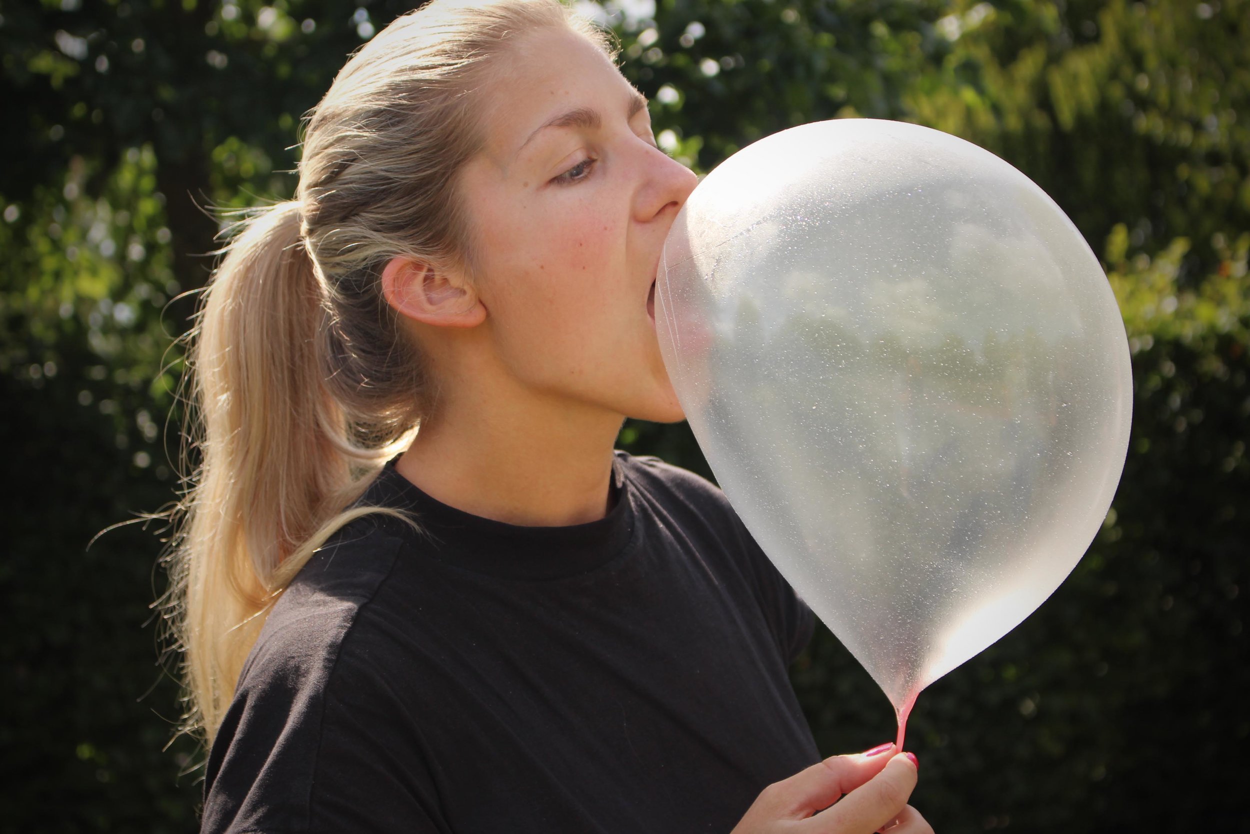 Edible Balloon Factory — Lick Me I'm Delicious | Incredible Edible ...