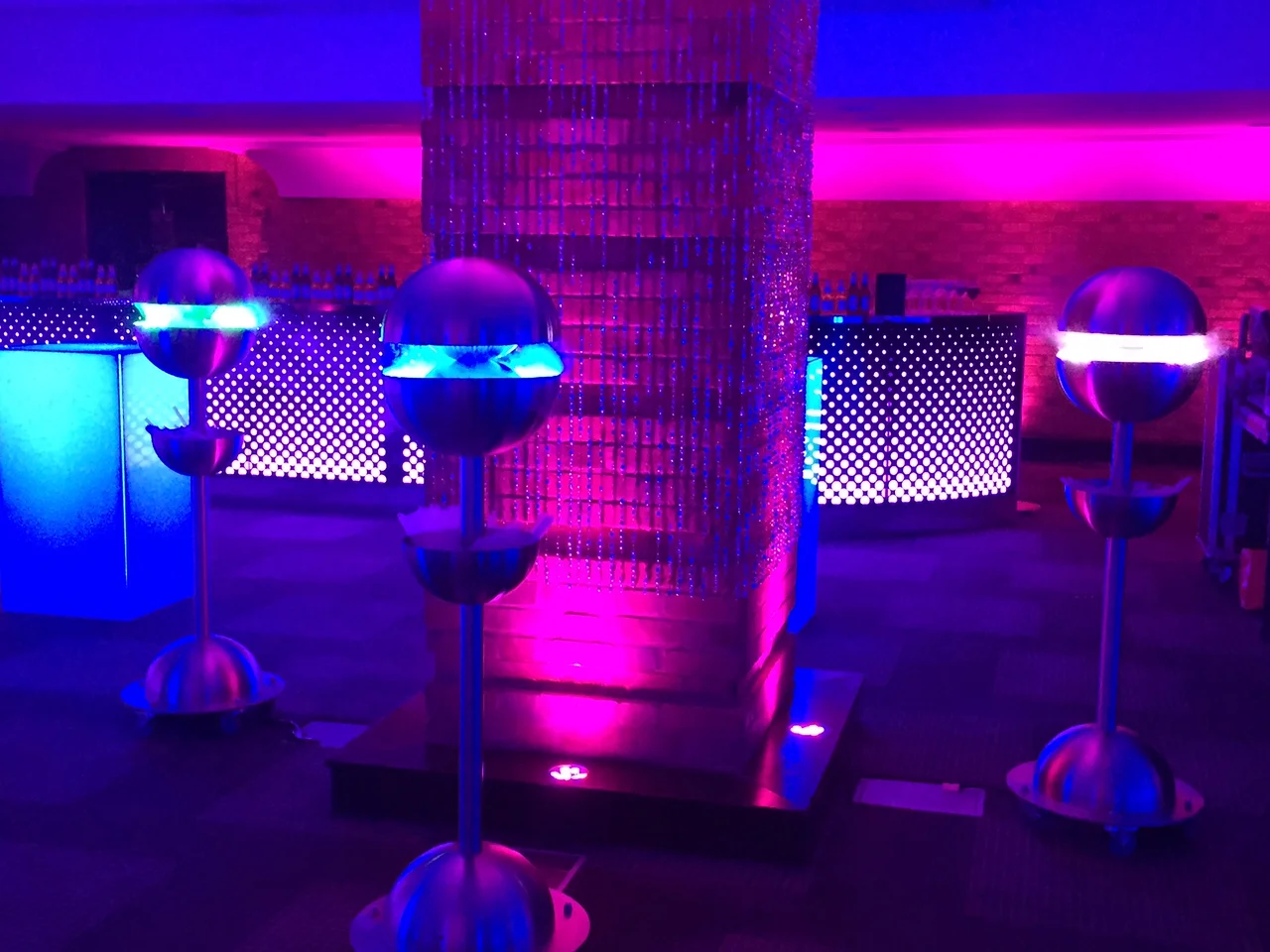 Edible Mist Orbs — Lick Me I'm Delicious | Incredible Edible Experiences