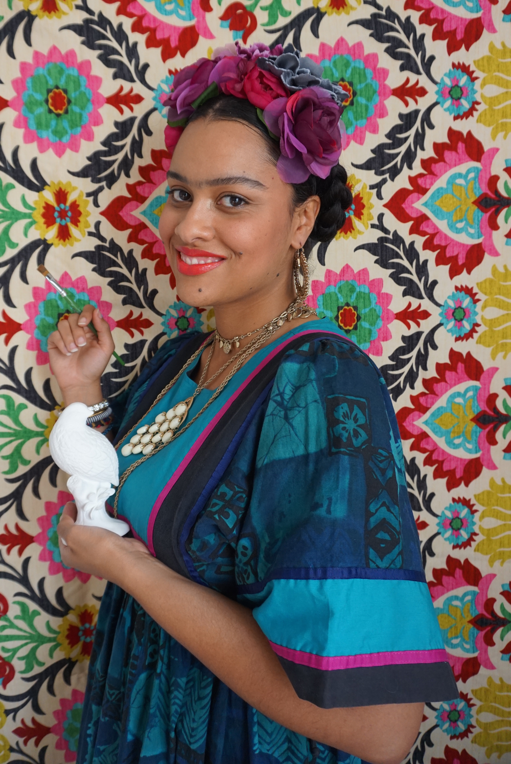 DIY LAST MINUTE COSTUME - FRIDA KAHLO — Krystle DeSantos