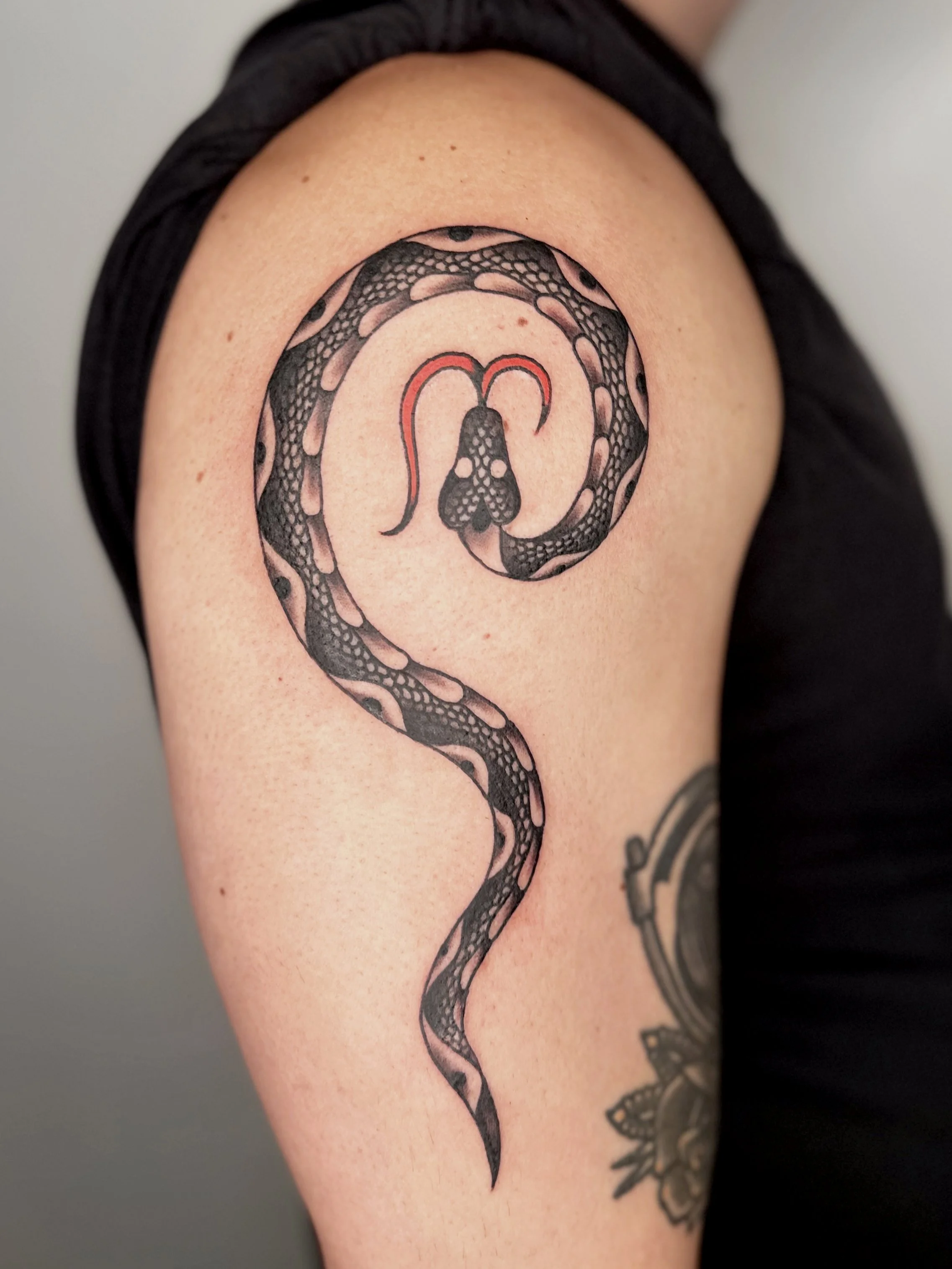 NIK O'HARA — Icon Tattoo
