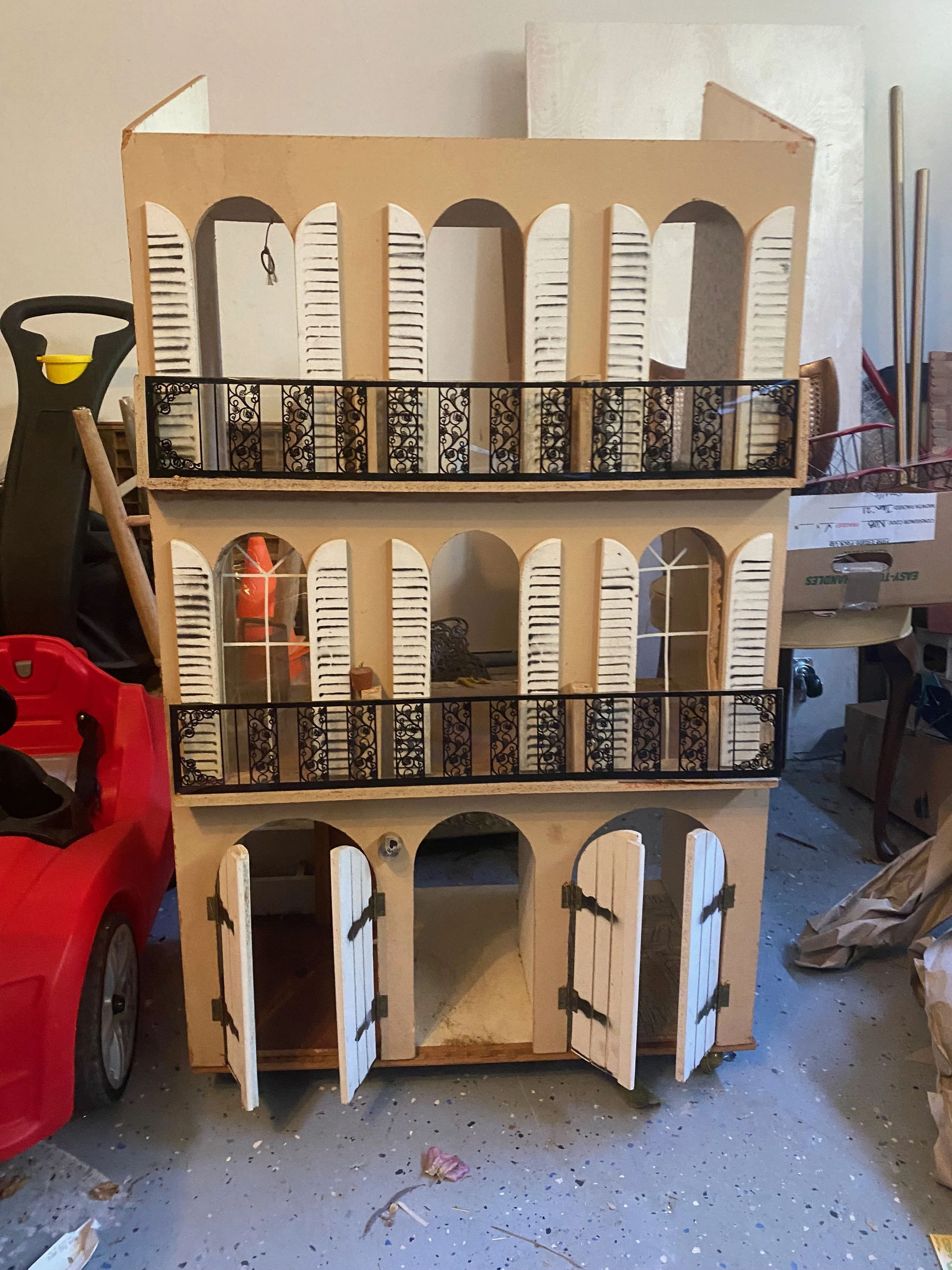 The Dollhouse Makeover Chronicles — Amy Azzarito