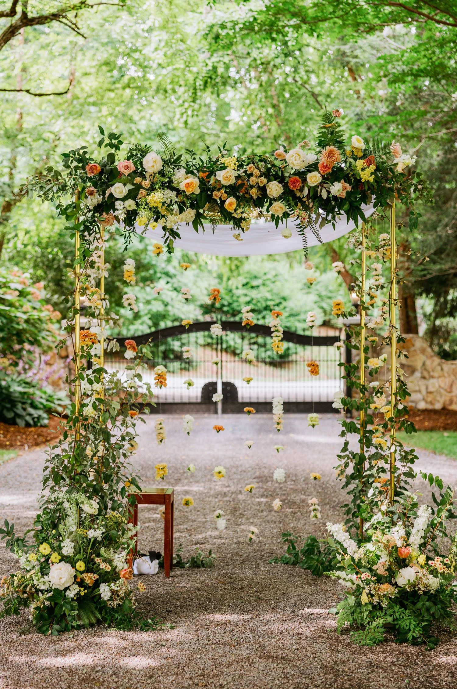 gold frame — Chuppah Studio