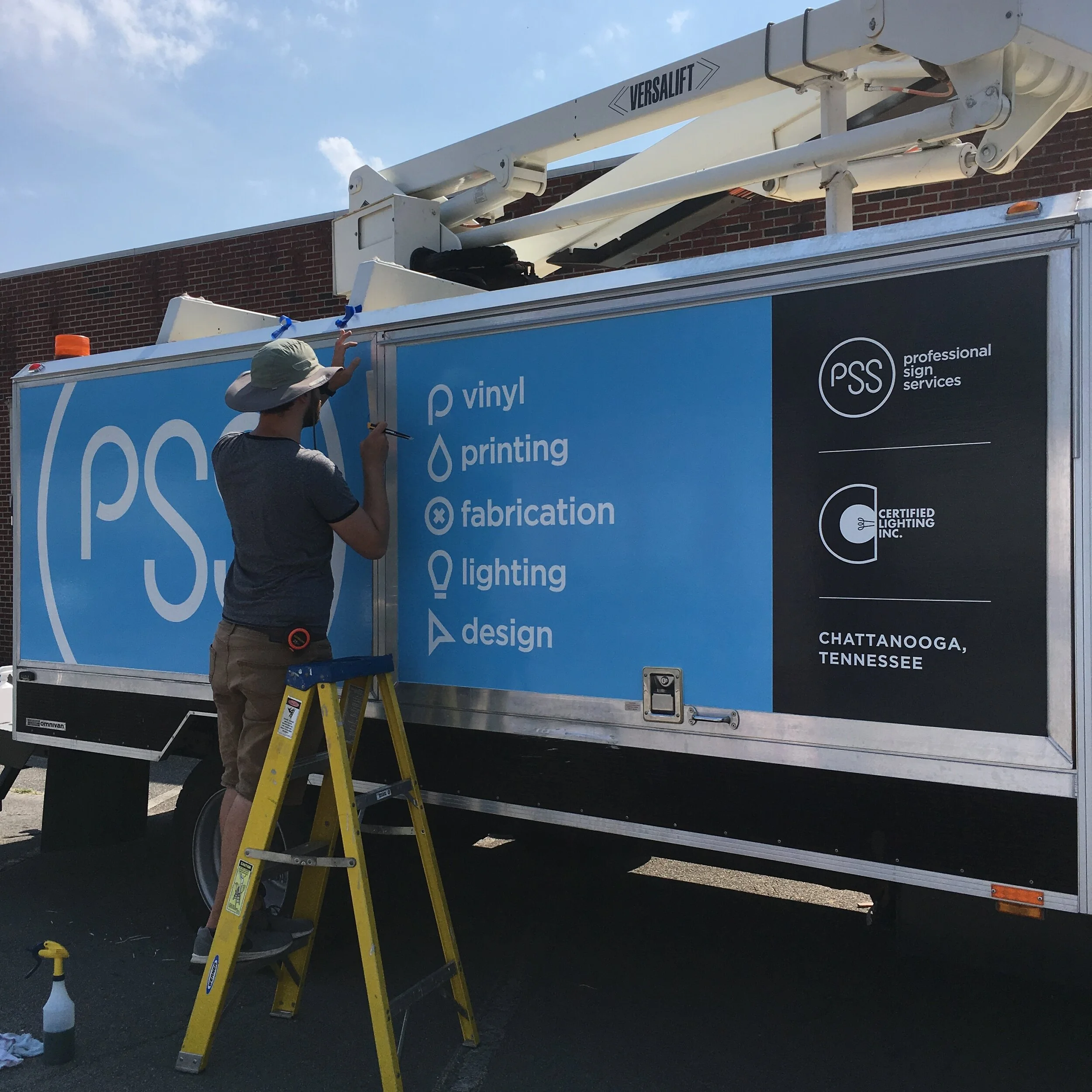 professional sign services