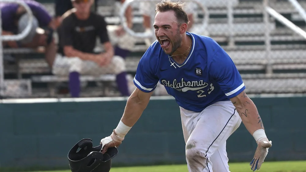 Elliott, CBN All-Canadian Second Team: Jones, Carcini, Mendham, McGarry ...