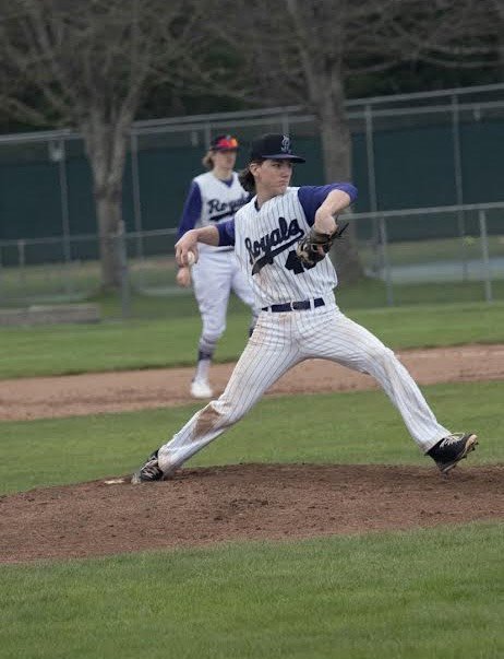 Verge: Two-way player Robbins inspired by ex-big leaguer Green ...