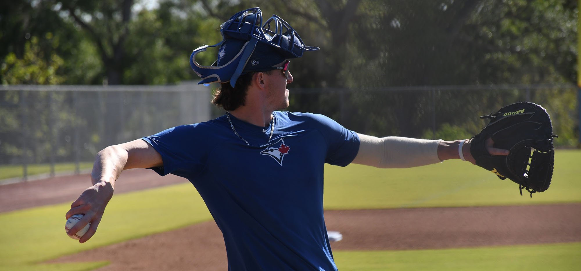 Catcher Huntzinger focusing on defence in first spring training with ...
