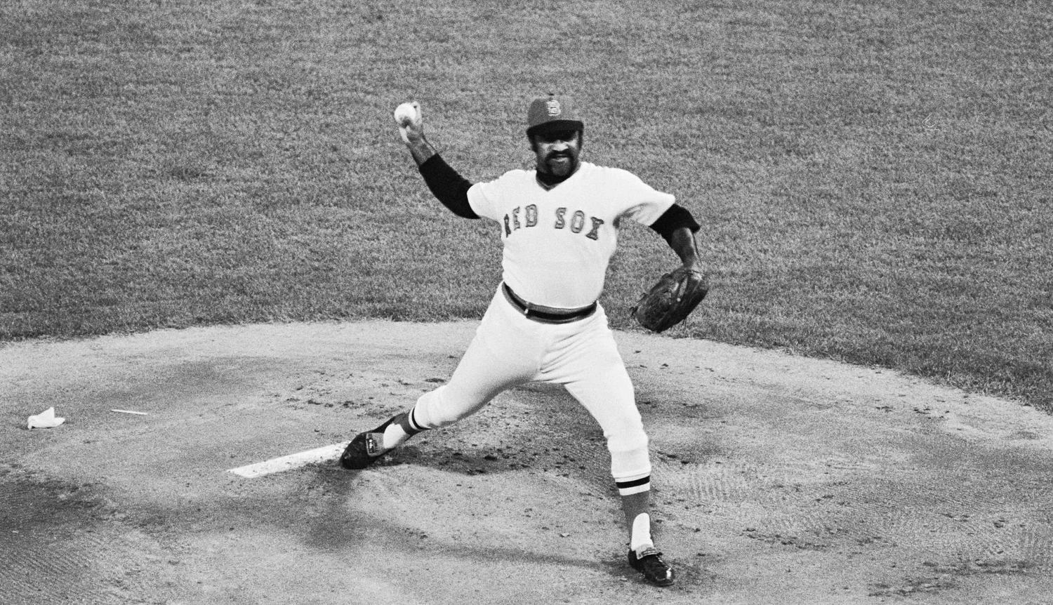 Elliott: Remembering Luis Tiant — Canadian Baseball Network