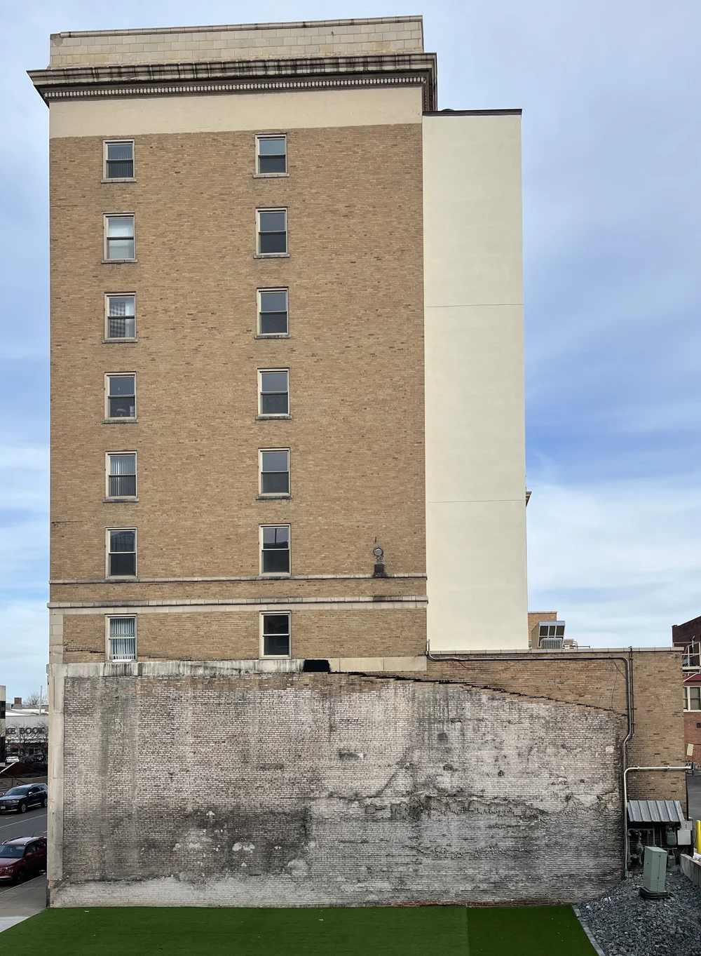 The Landmark Mural Site images — Center for the Visual Arts