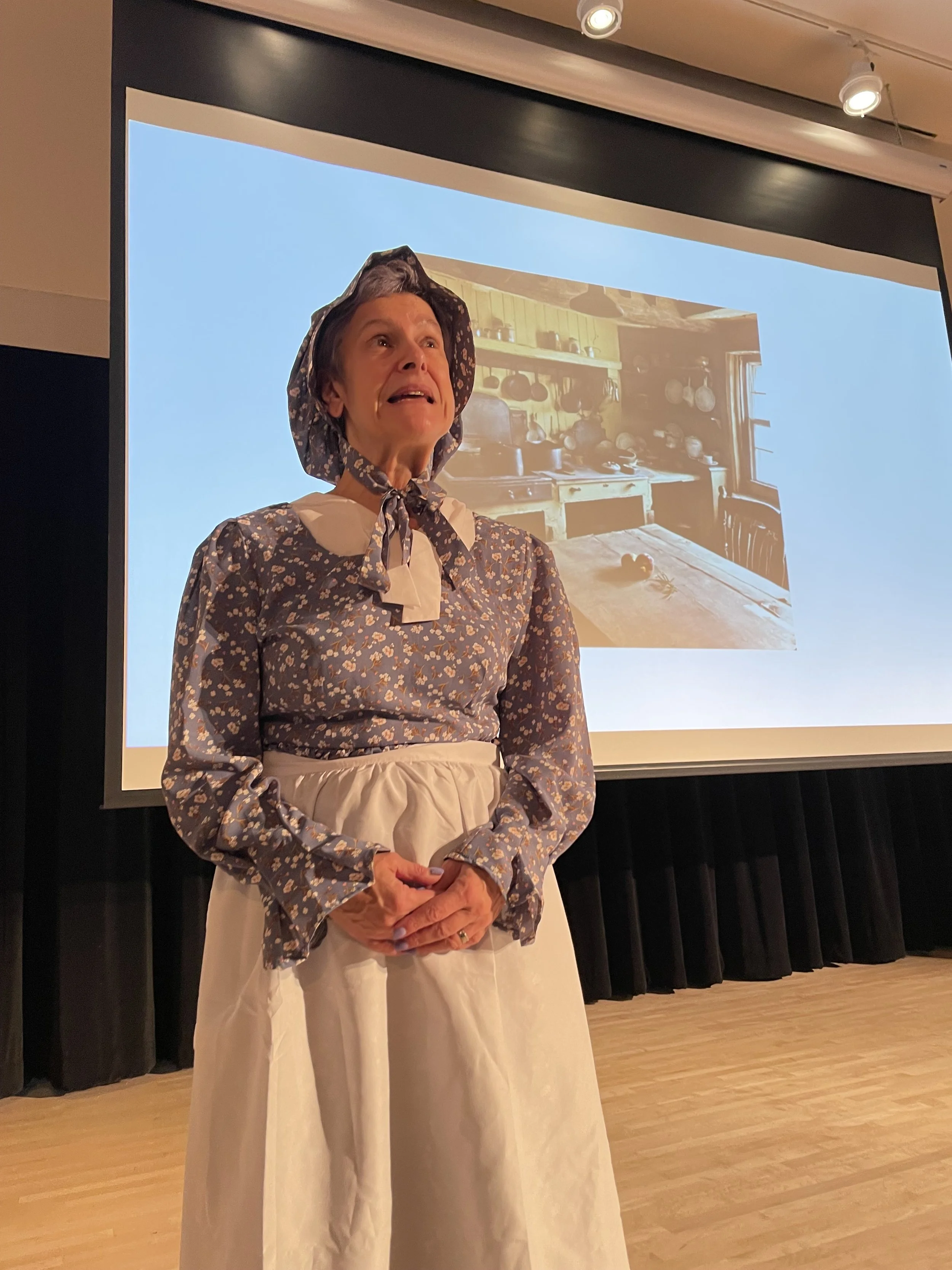 The Eyes of Old Bet, a one-woman play — Tara Meddaugh