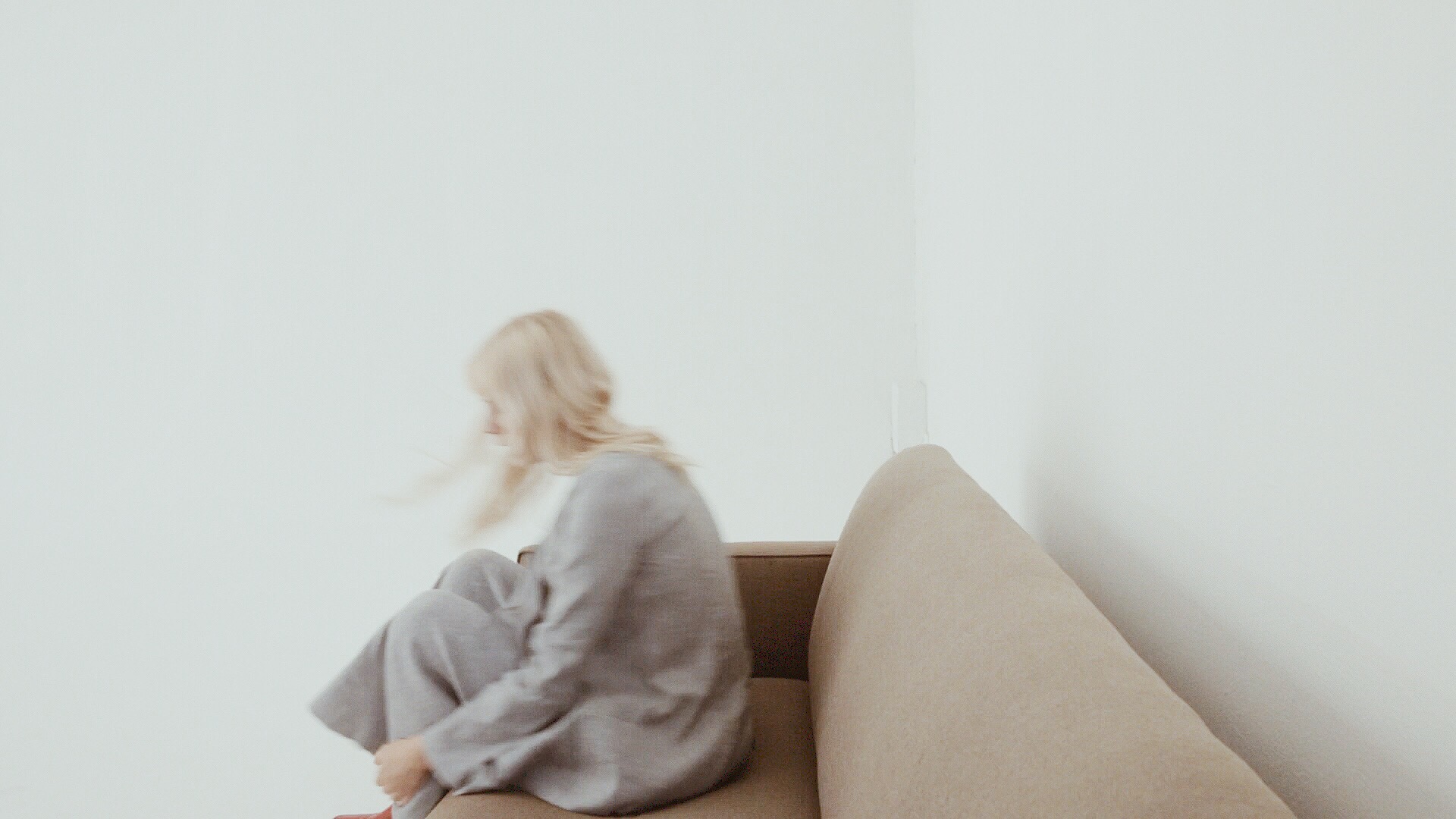 Andrea Sisson - COEVAL Magazine