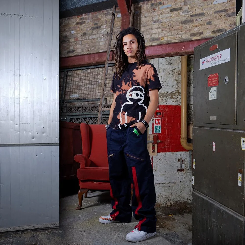 Ryan Hawaii - COEVAL Magazine