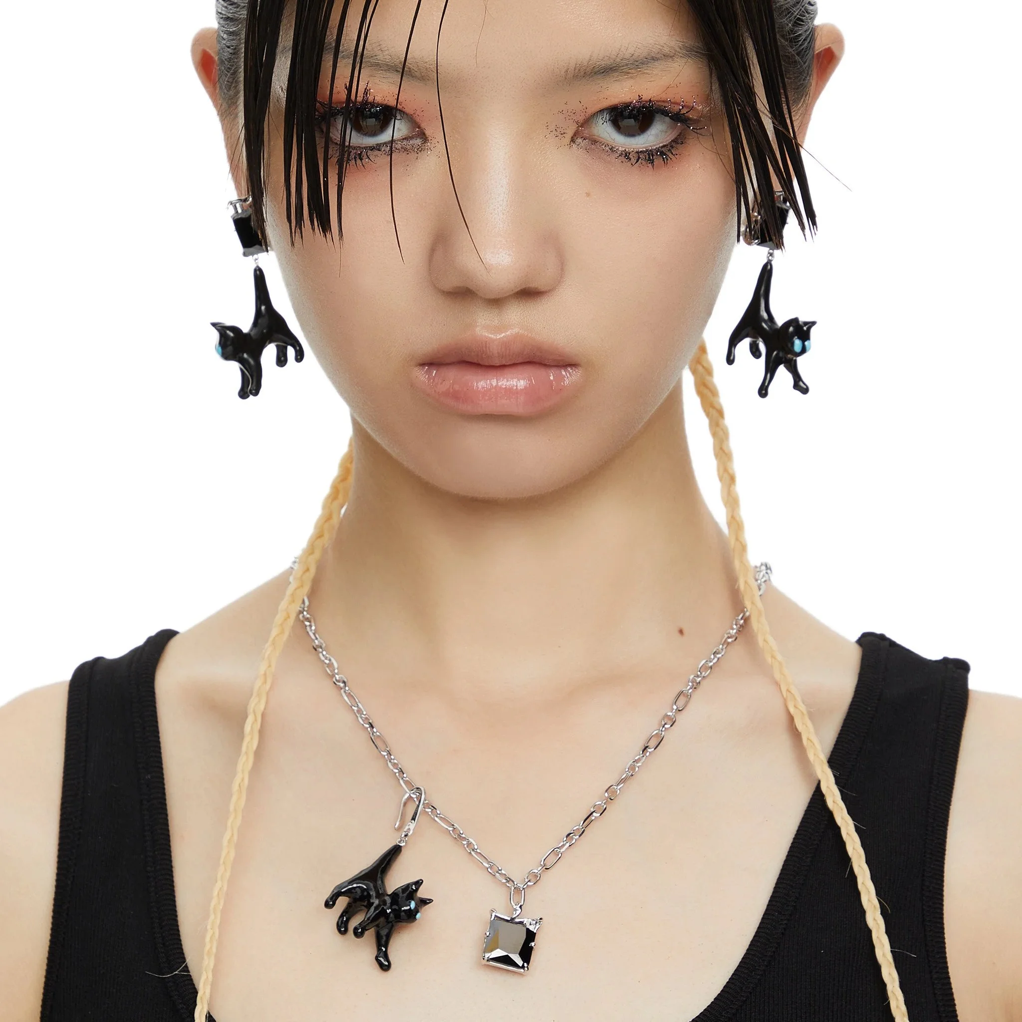 YVMIN - COEVAL Magazine