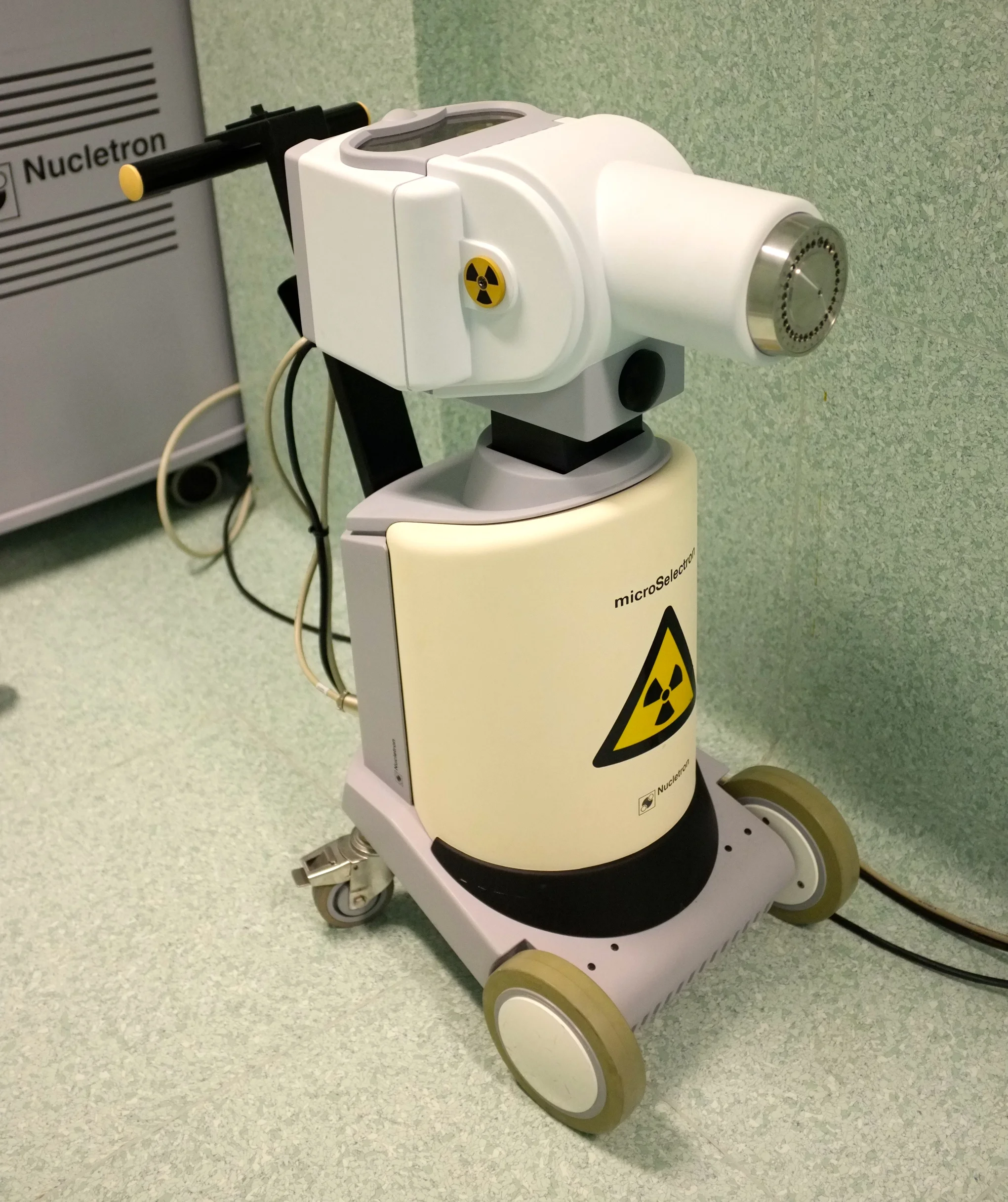 Equipamiento — Radioterapia HM