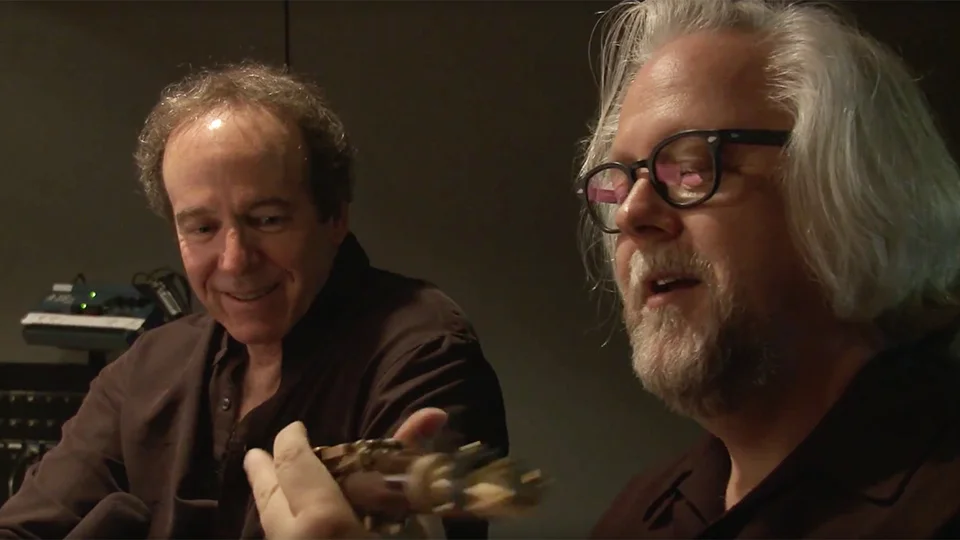 Media — Combo Nuvo