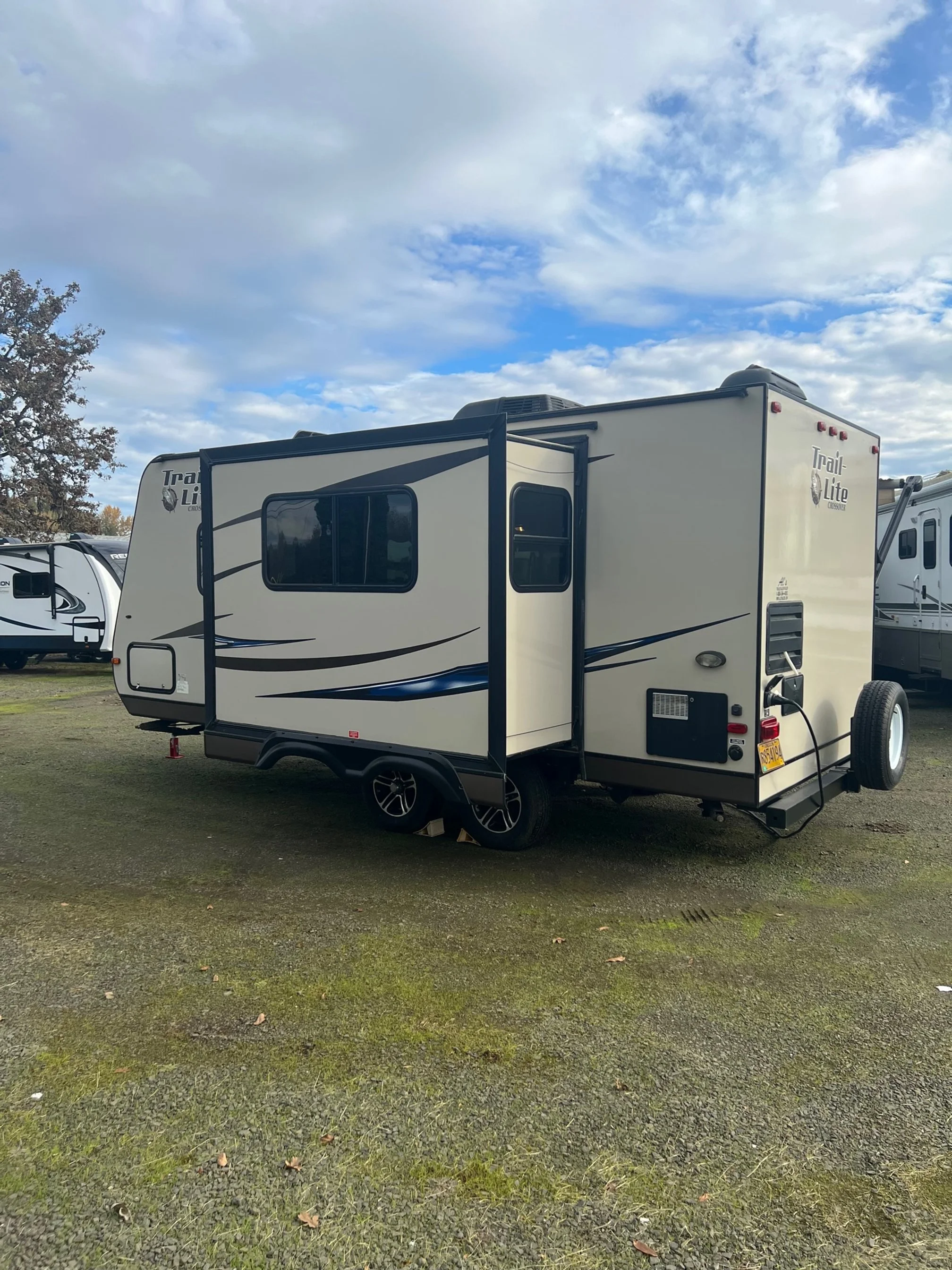 2014 R-Vision Trail-Lite TLX-200S — Summit RV