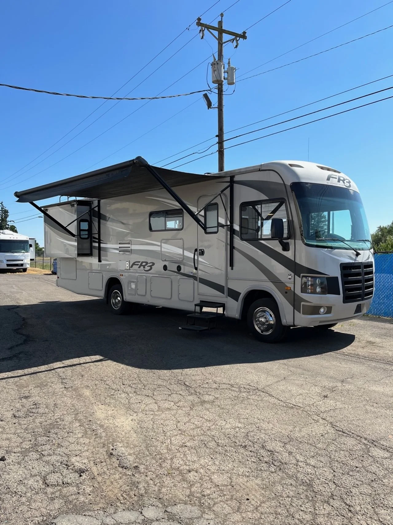 CLASS A MOTORHOMES — Summit RV
