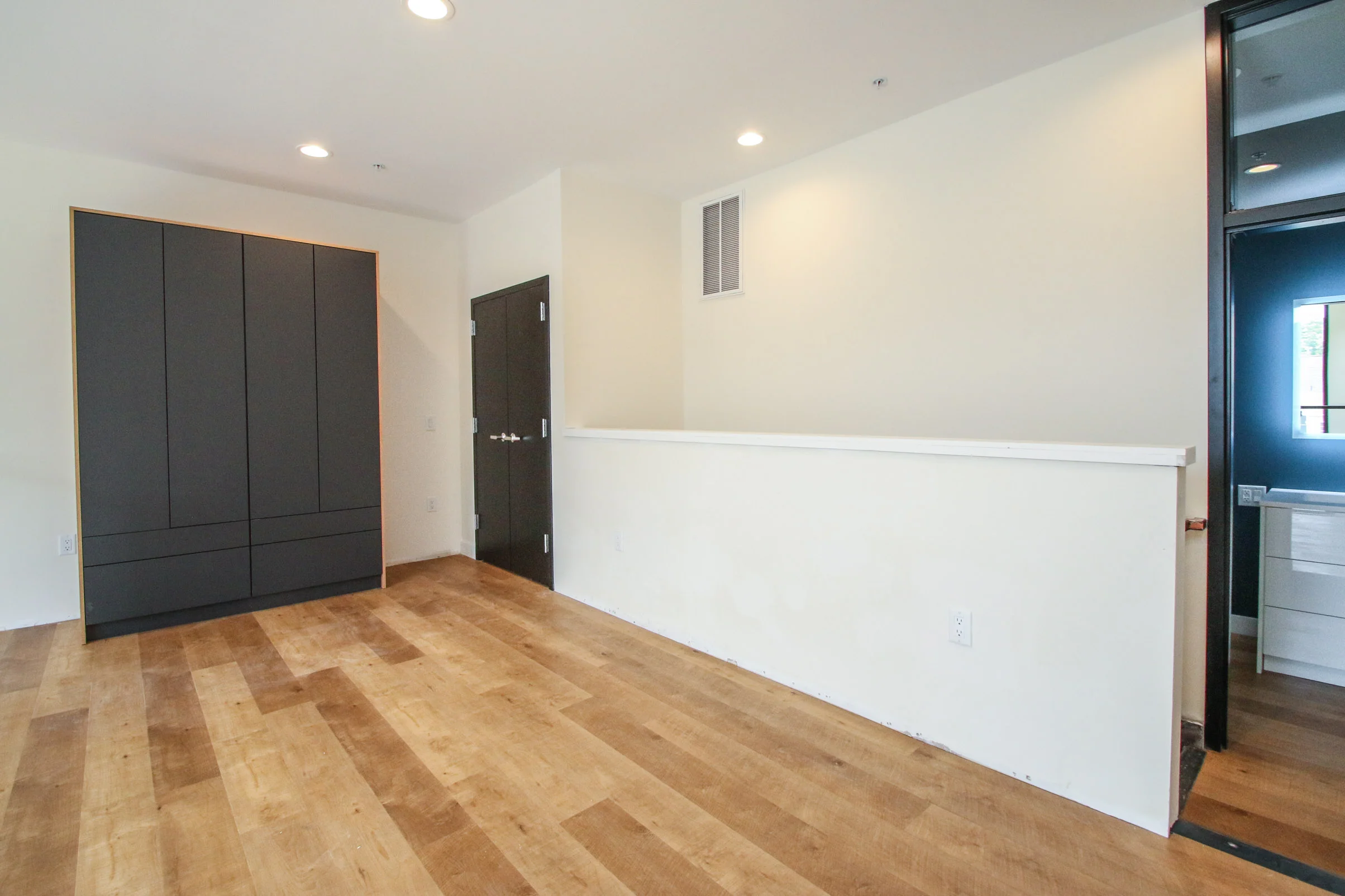 FACTORY LOFTS — Dutton Properties