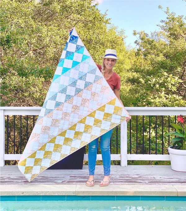 Splendor Quilt pattern by Made Everyday featuring Oasis for FIGO Fabrics — Pippa Shaw pattern / art
