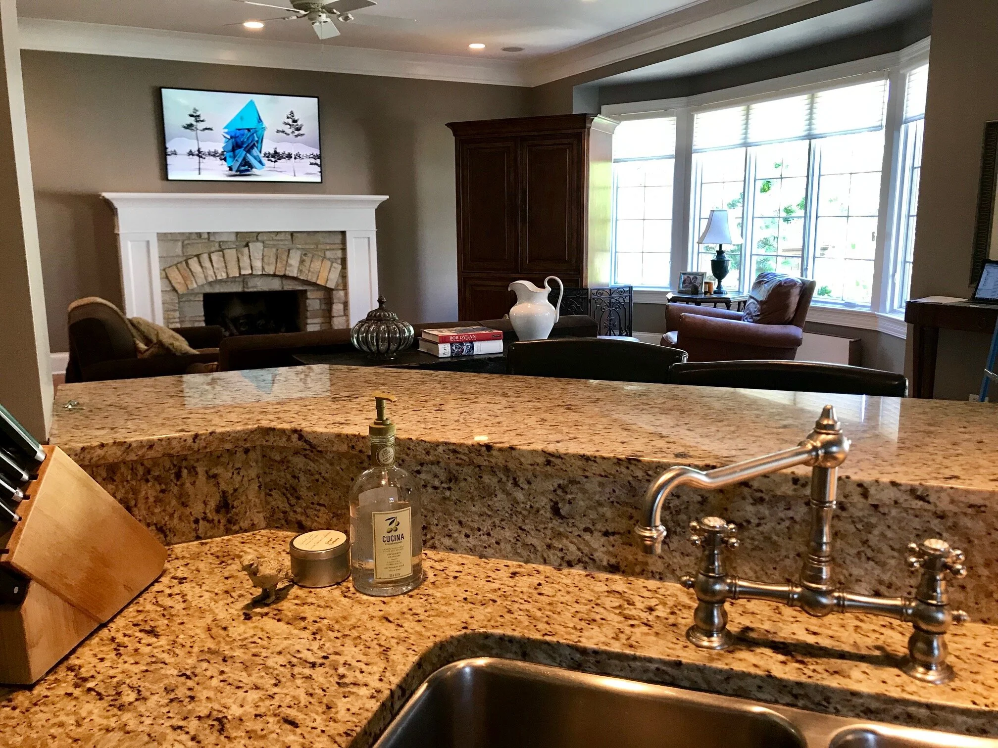 Gallery: The Best Multi-Purpose TV Rooms — EOC Audio - Chicago's Best ...