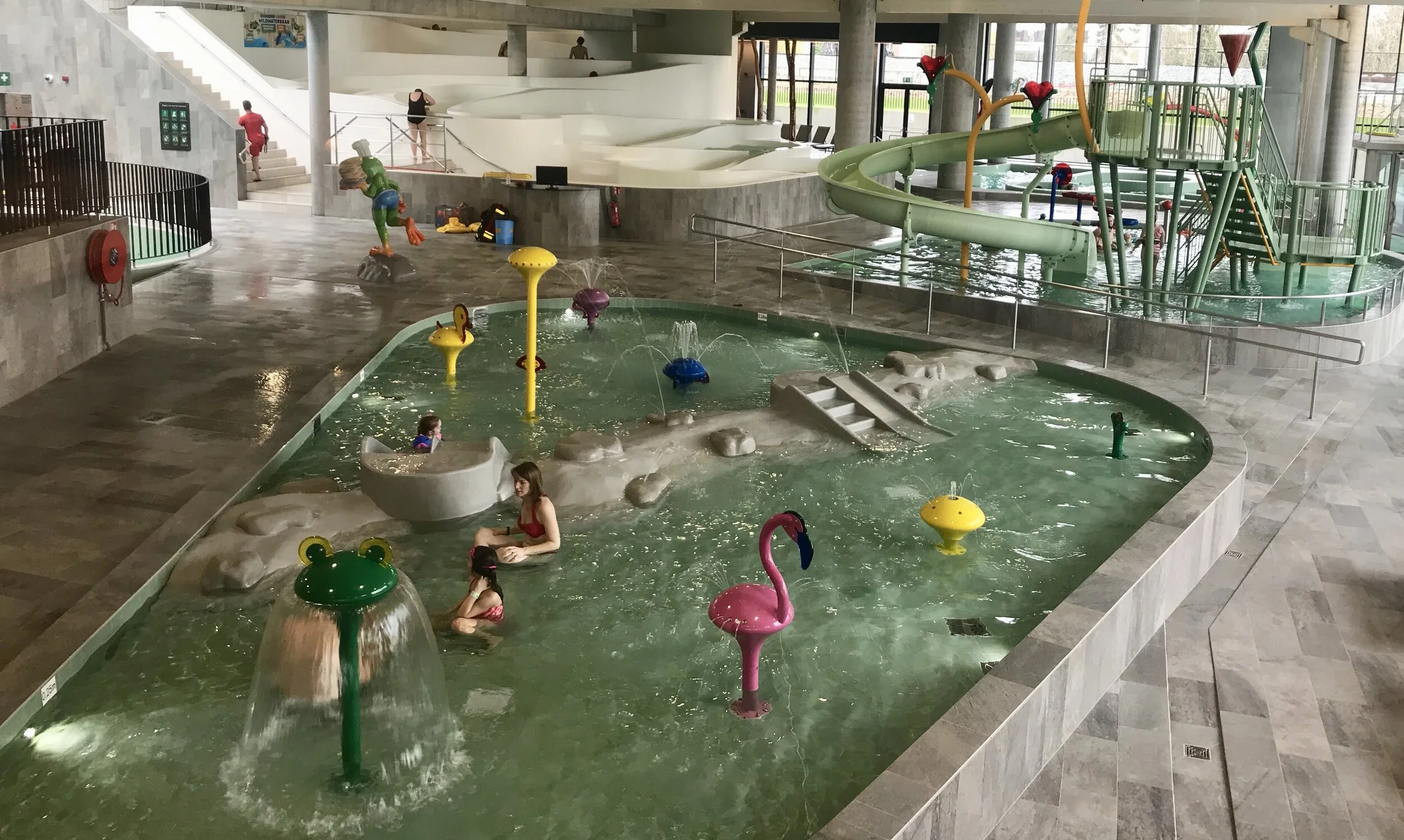 Zwemmen in Lago Kortrijk Weide — Getoutoftown