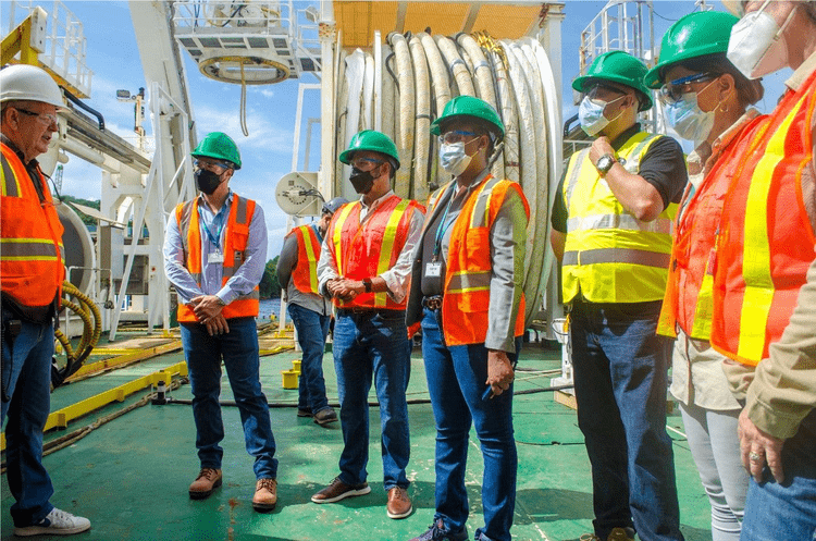 MEEI officials tour Woodside Energy's CSEM Vessel in Chaguaramas ...