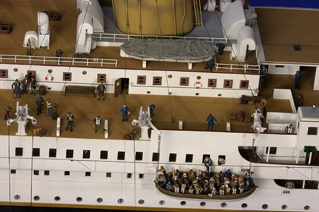 More Titanic — Box Dioramas.com