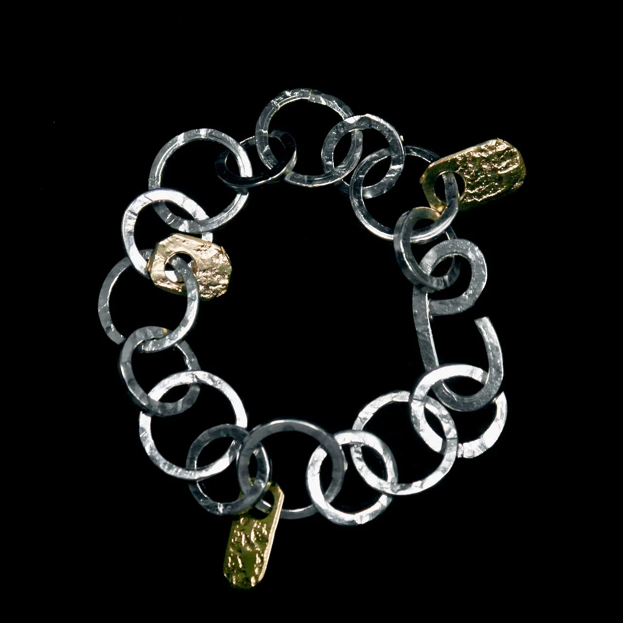 The Adobe Fine Art —Tony Davis—56-1207 Ingot Silver Circle & 18K Bar Charm Bracelet