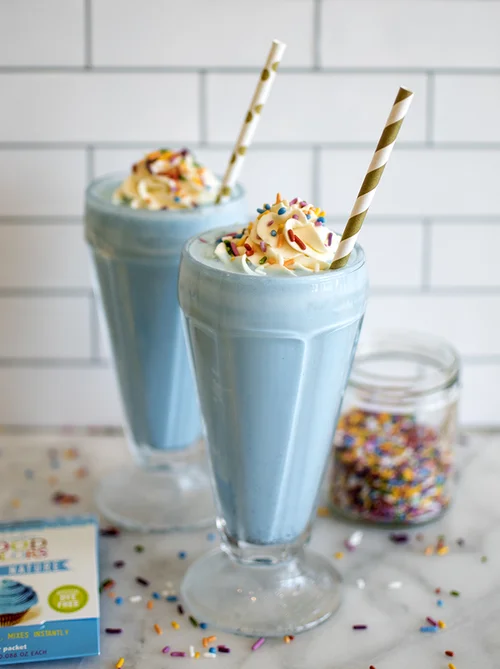 Natural & Dye-free Blue Moon Milkshake | Color Kitchen