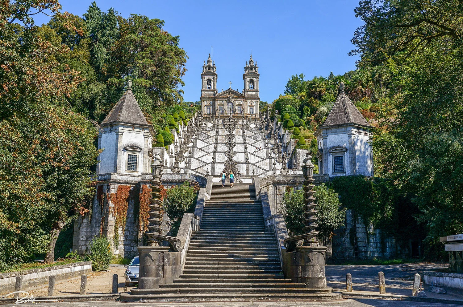 Take a Day Trip from Porto and Explore the Stunning Minho Region ...